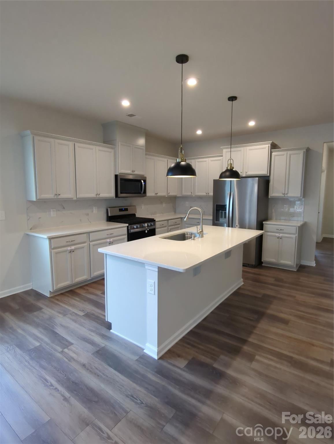 Photo 7 of 3206 Cheyney Park Drive, Charlotte, NC