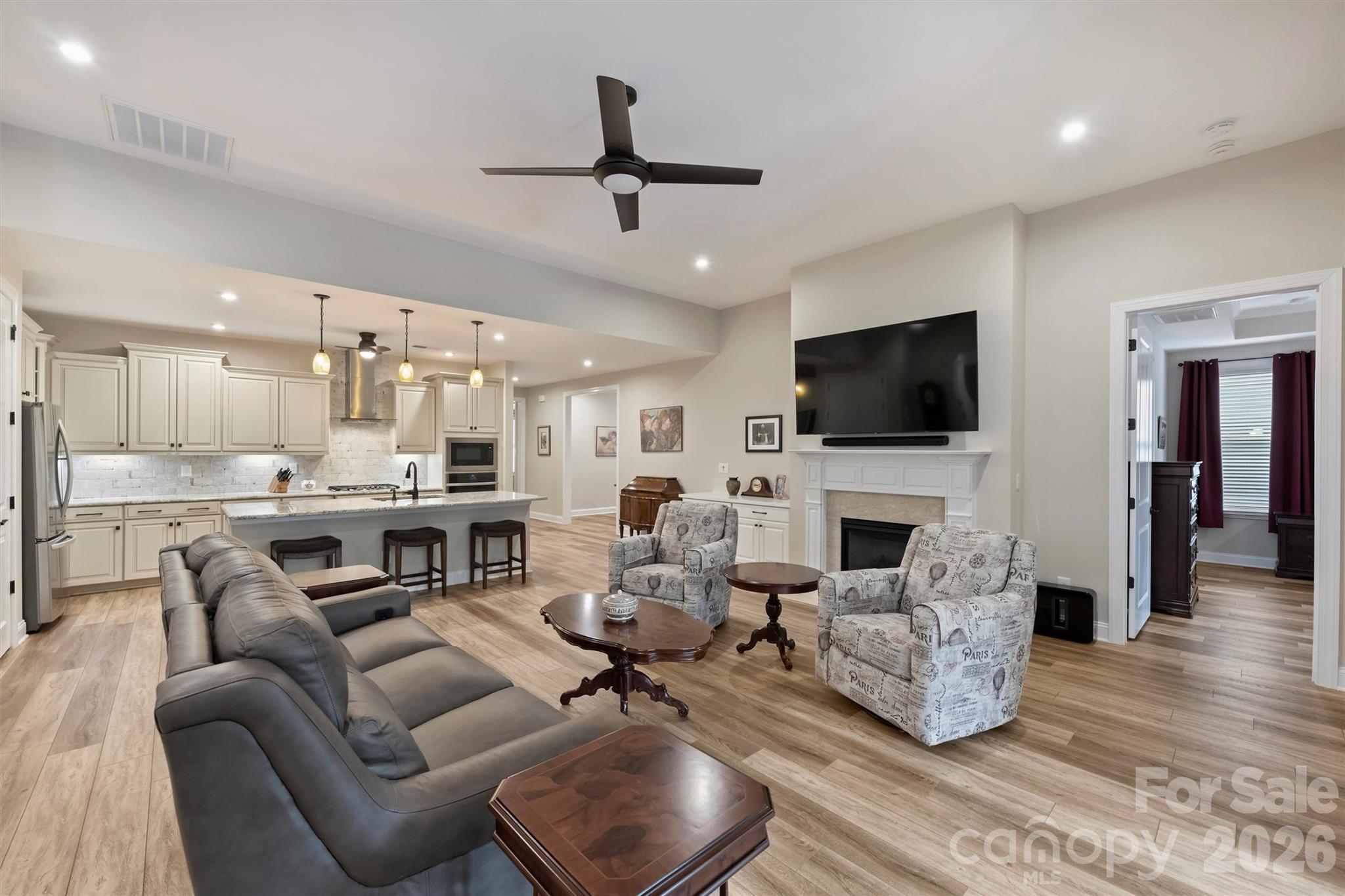 Photo 17 of 9610 Cresswind Boulevard, Charlotte, NC