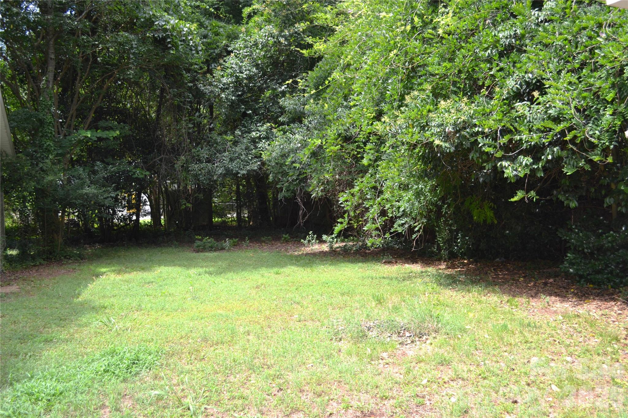 Photo 2 of 827 Mohigan Street, Charlotte, NC