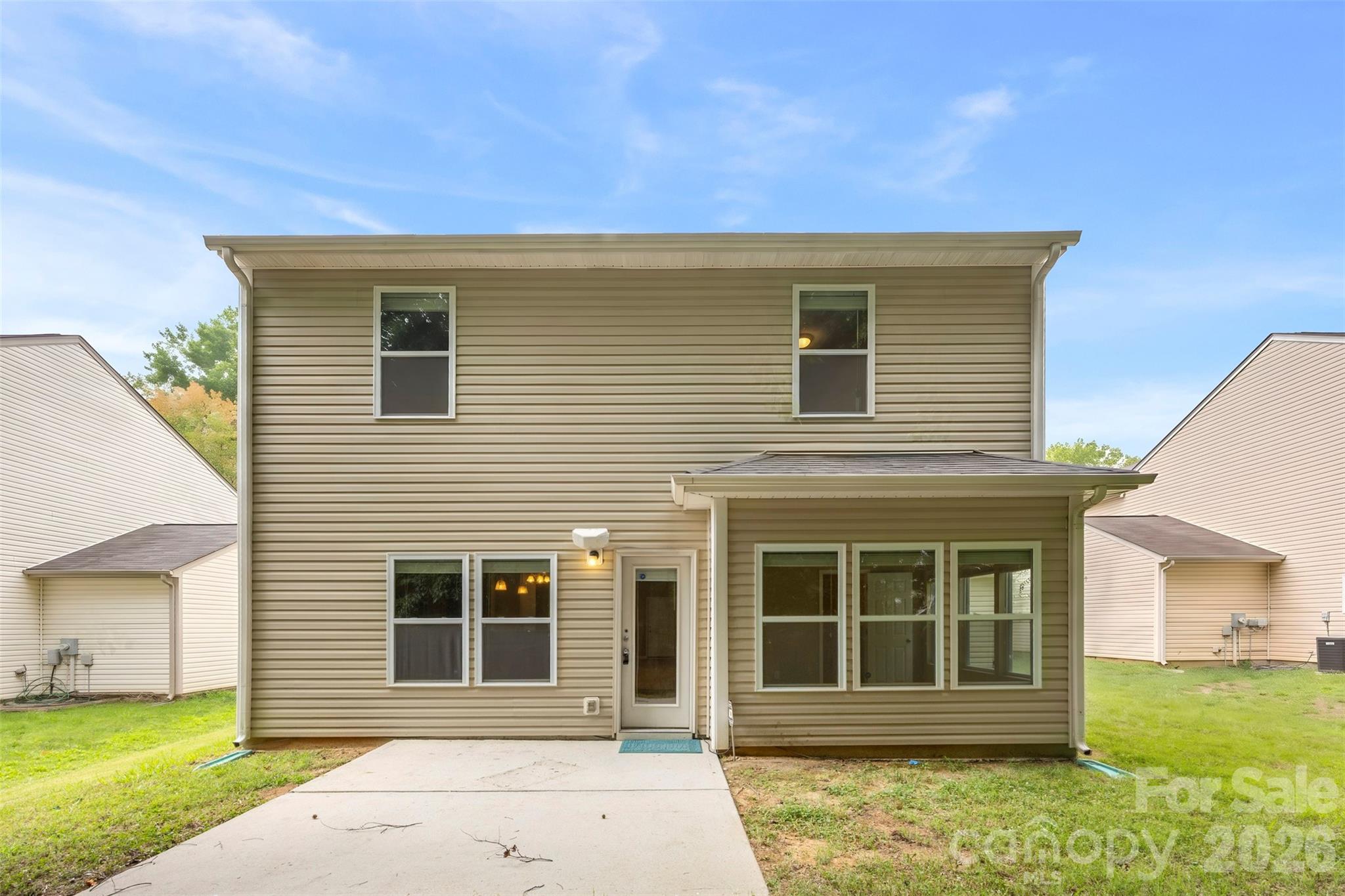 Home for sale at 1831 Yaupon Road, Charlotte, NC — photo 34 of 39