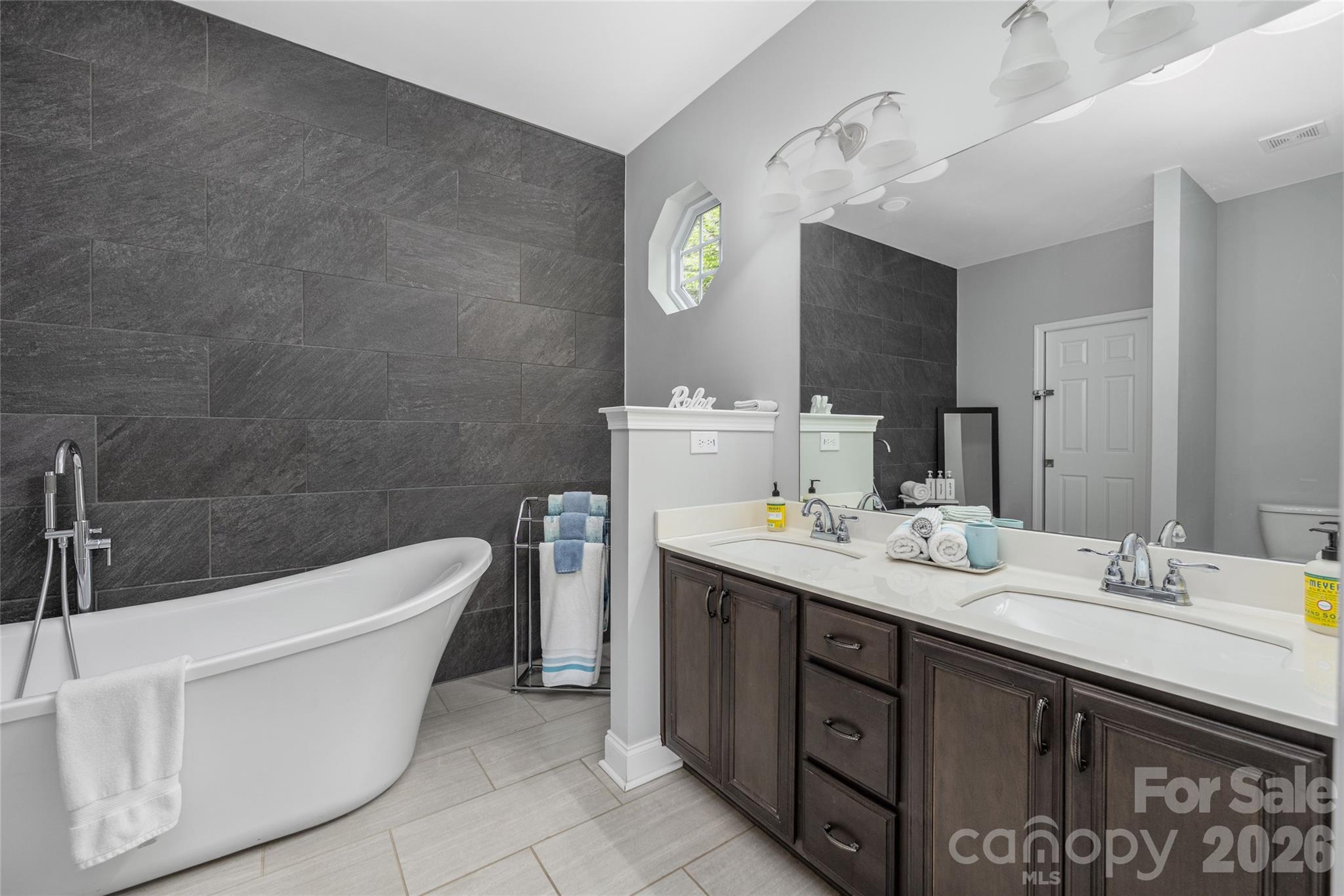 1325 Lytton Lane, Catawba, NC - photo 19 of 49