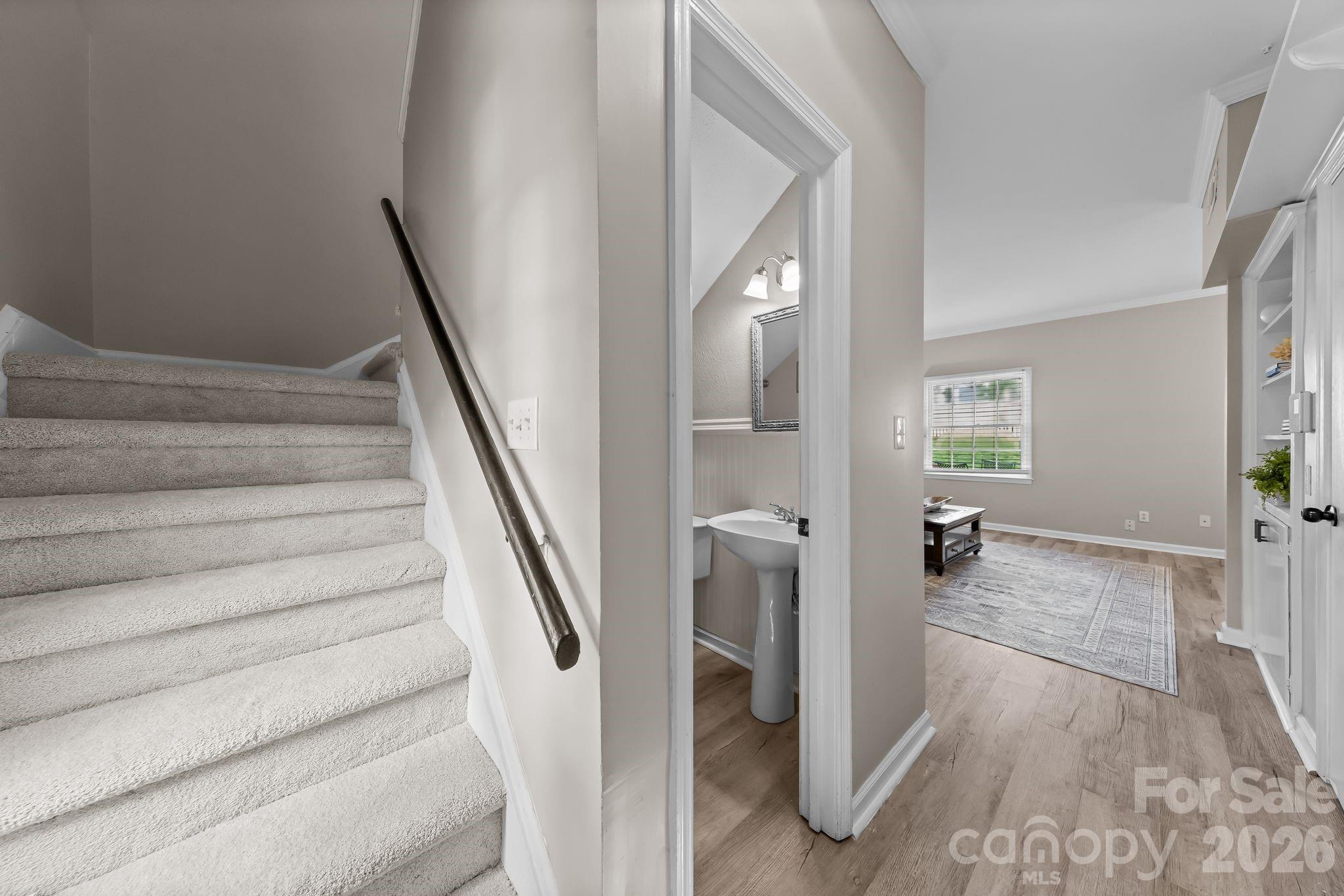 Photo 2 of 5941 Quail Hollow RoadE, Charlotte, NC