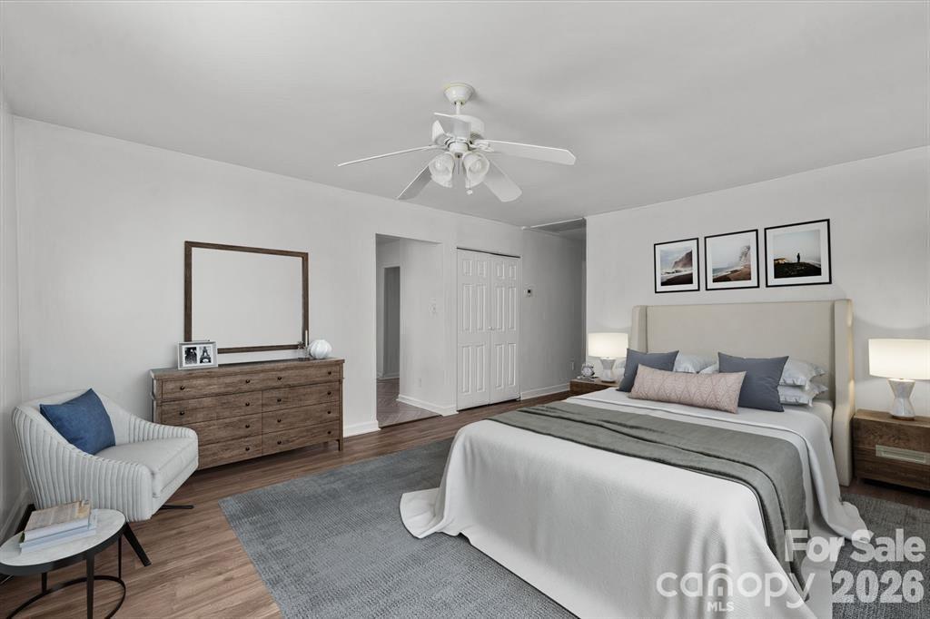 Photo 6 of 2309 Longleaf Drive, Charlotte, NC