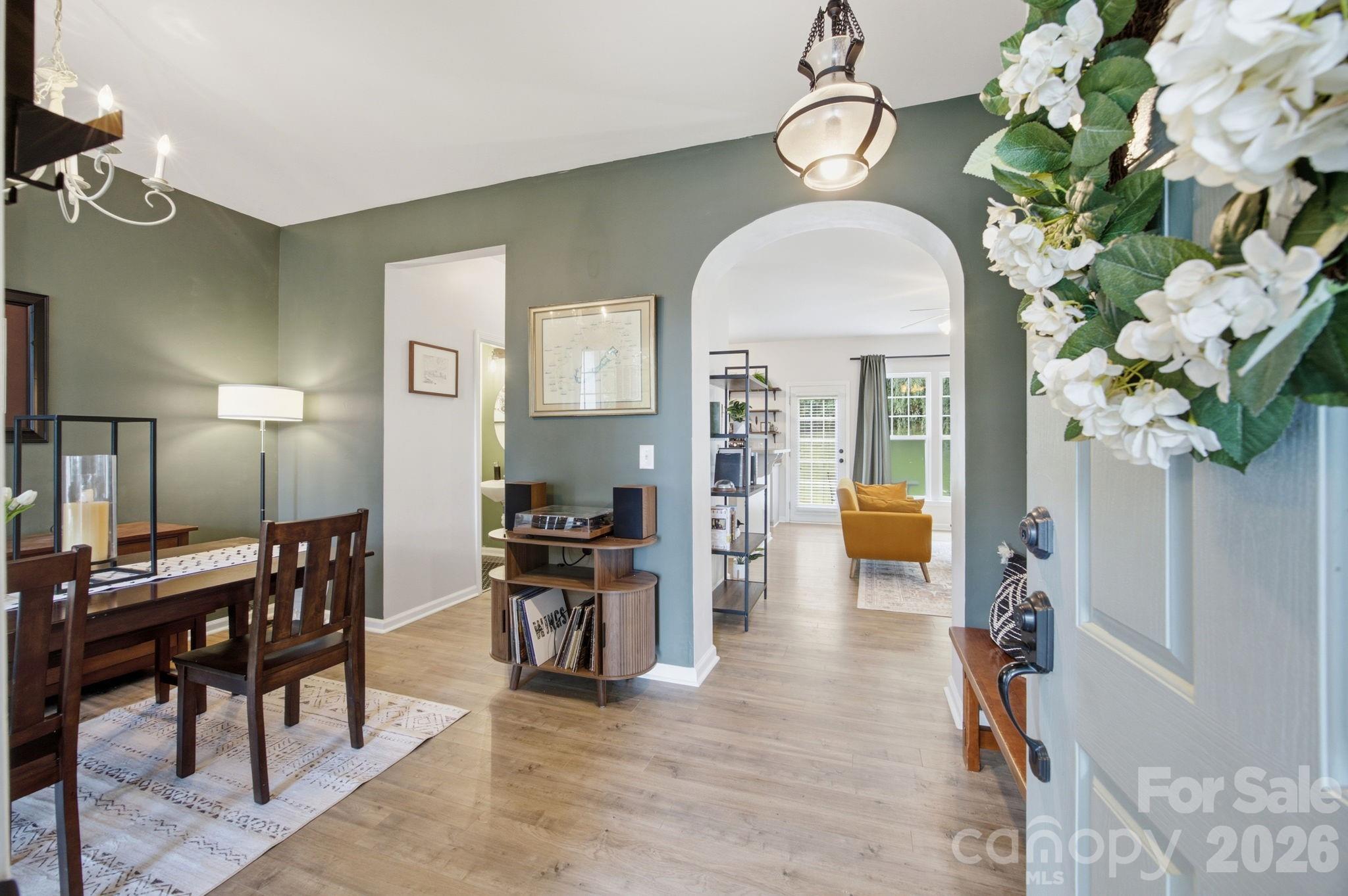 Photo 4 of 9511 Long Hill Drive, Charlotte, NC