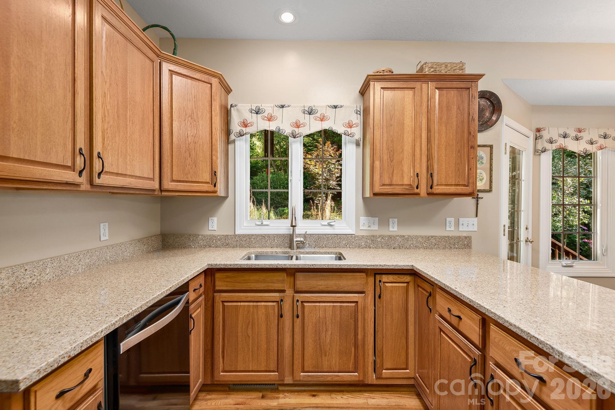 212 Blue Ridge Vista, Asheville, NC - photo 11 of 44