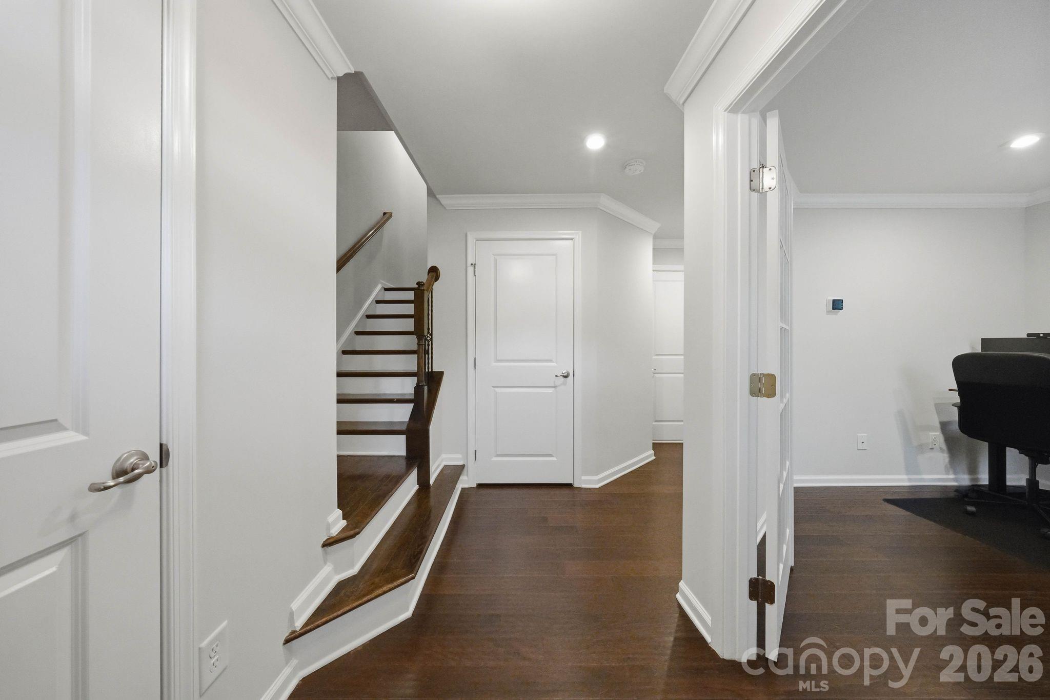 1221 Queen Lyon Court, Charlotte, NC - photo 6 of 46