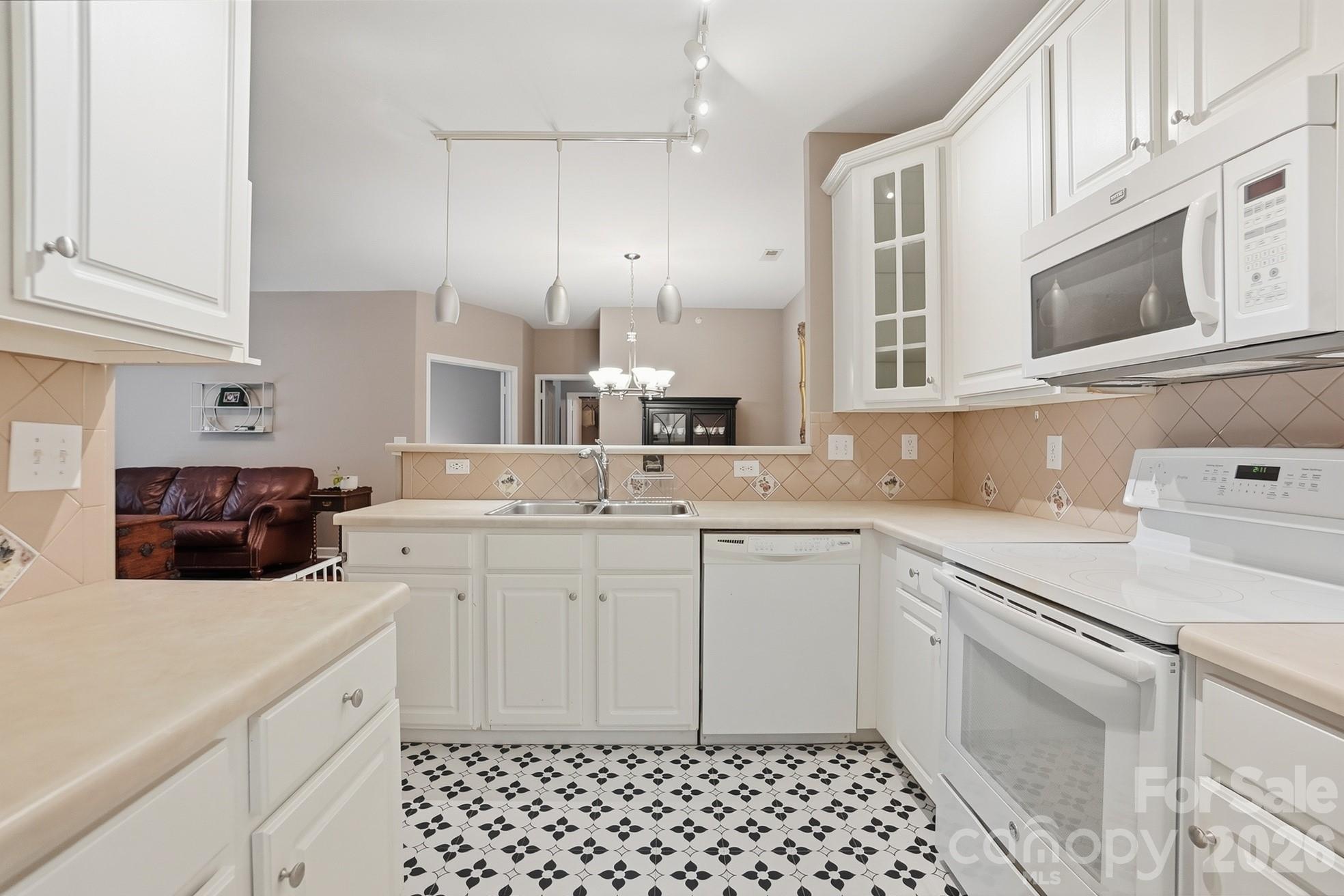 Photo 15 of 12425 Copper Mountain Boulevard12425,Garage 188, Charlotte, NC