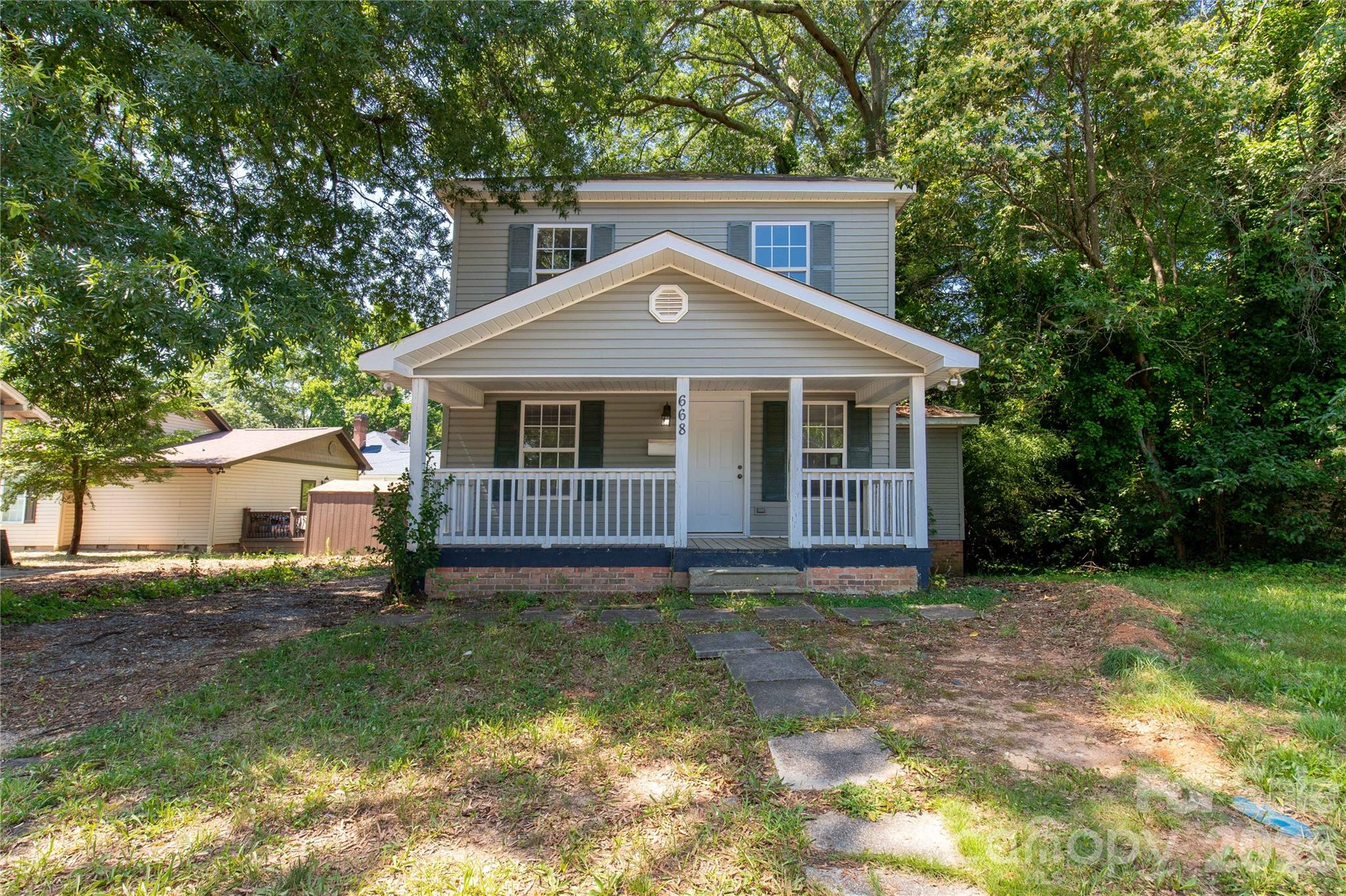 Photo 2 of 668 Izard Street, Rock Hill, SC