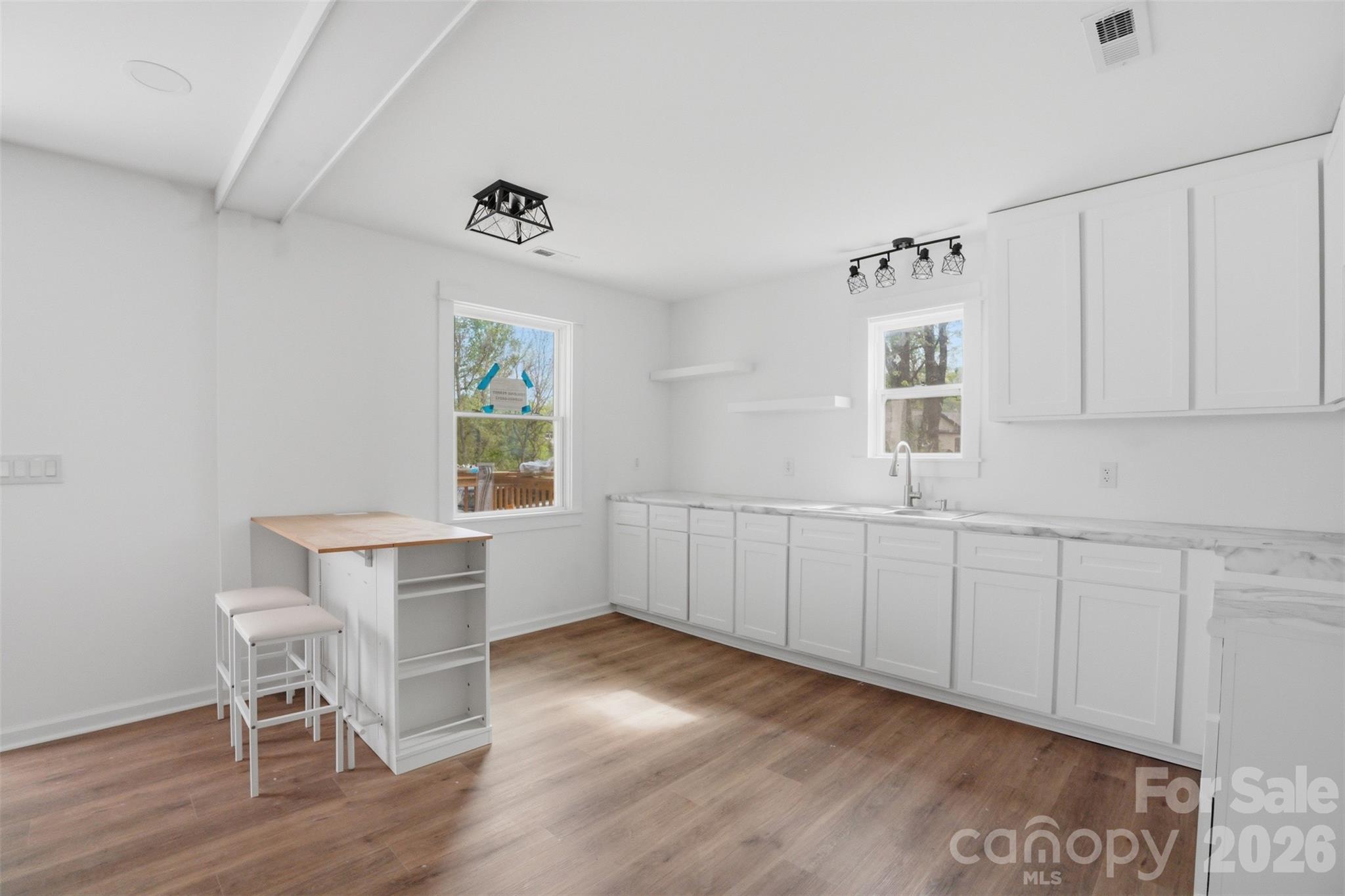 1601 Sigmon Street, Lincolnton, NC - photo 1 of 1