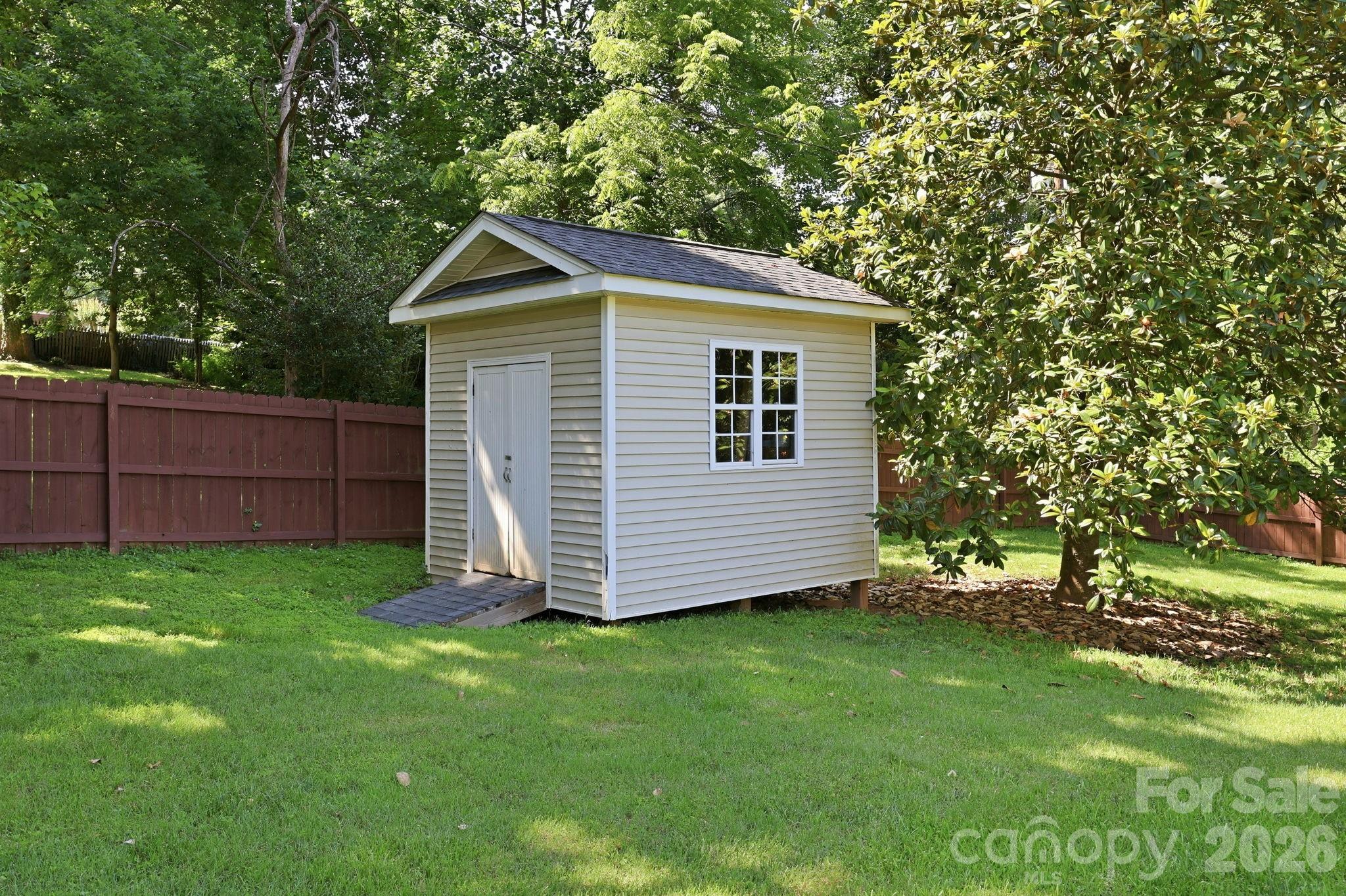 Photo 25 of 6621 Fair Lawn Road, Charlotte, NC