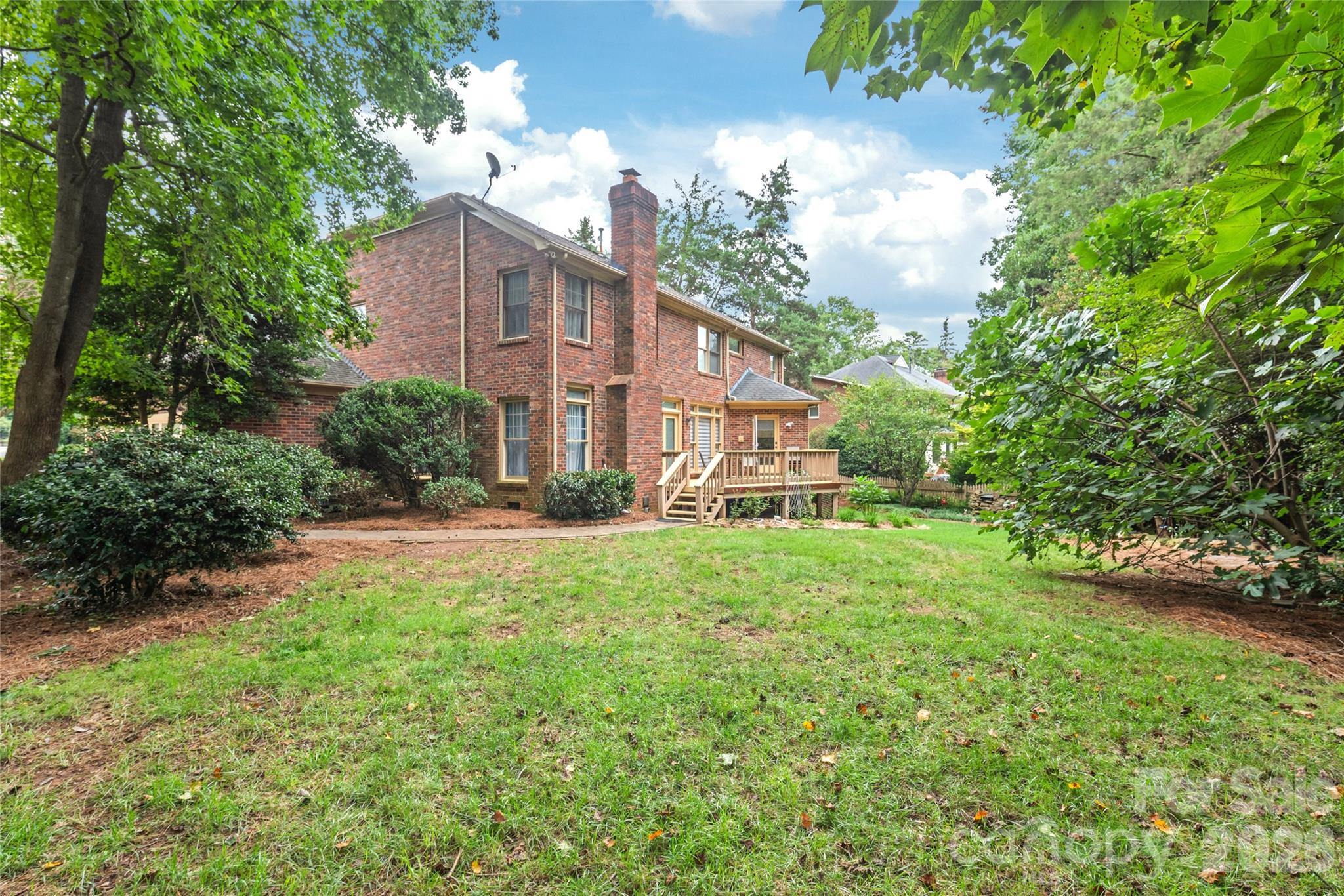8600 Brownes Pond Lane, Charlotte, NC - photo 39 of 45