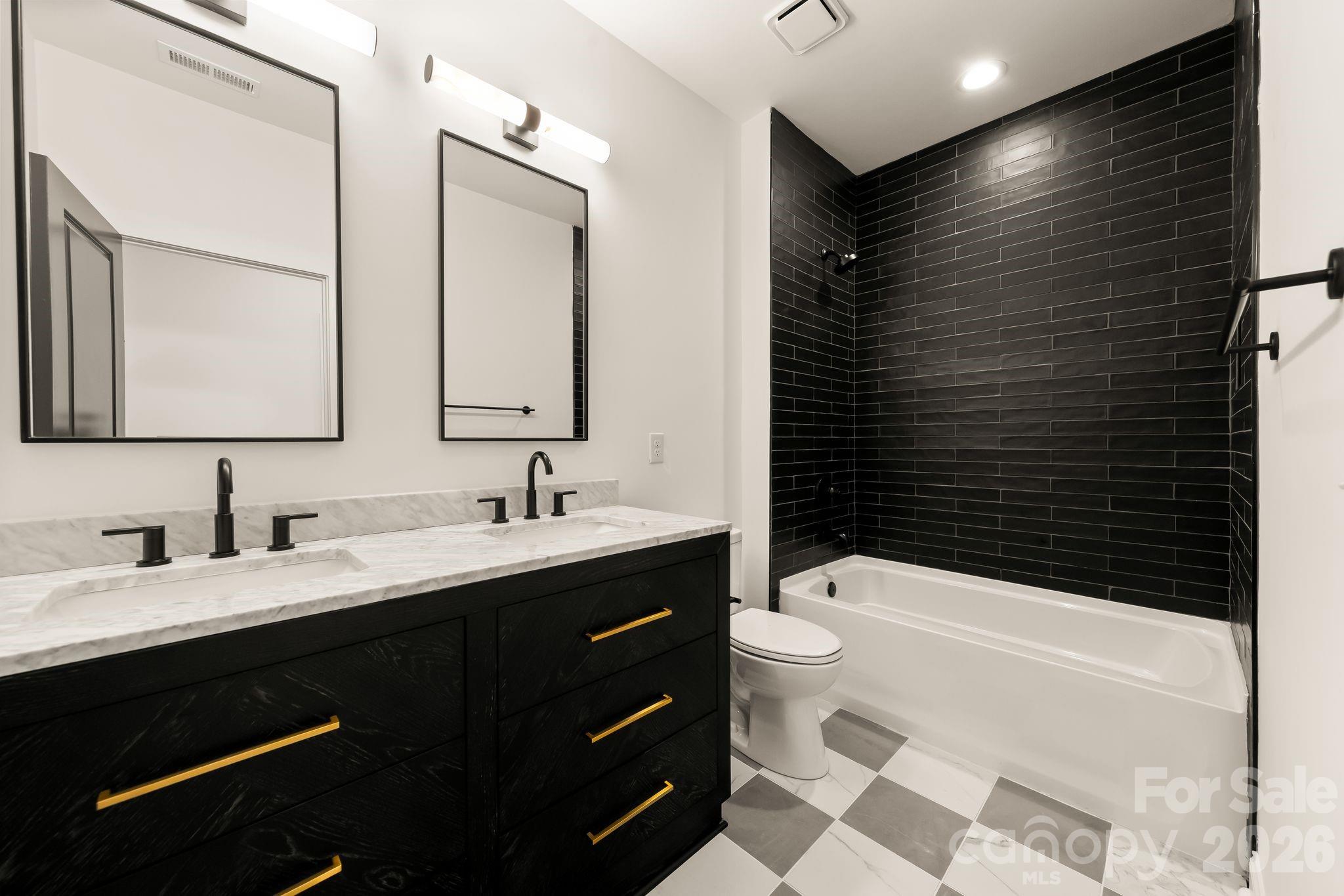 Photo 29 of 3031 Mathis Drive, Charlotte, NC