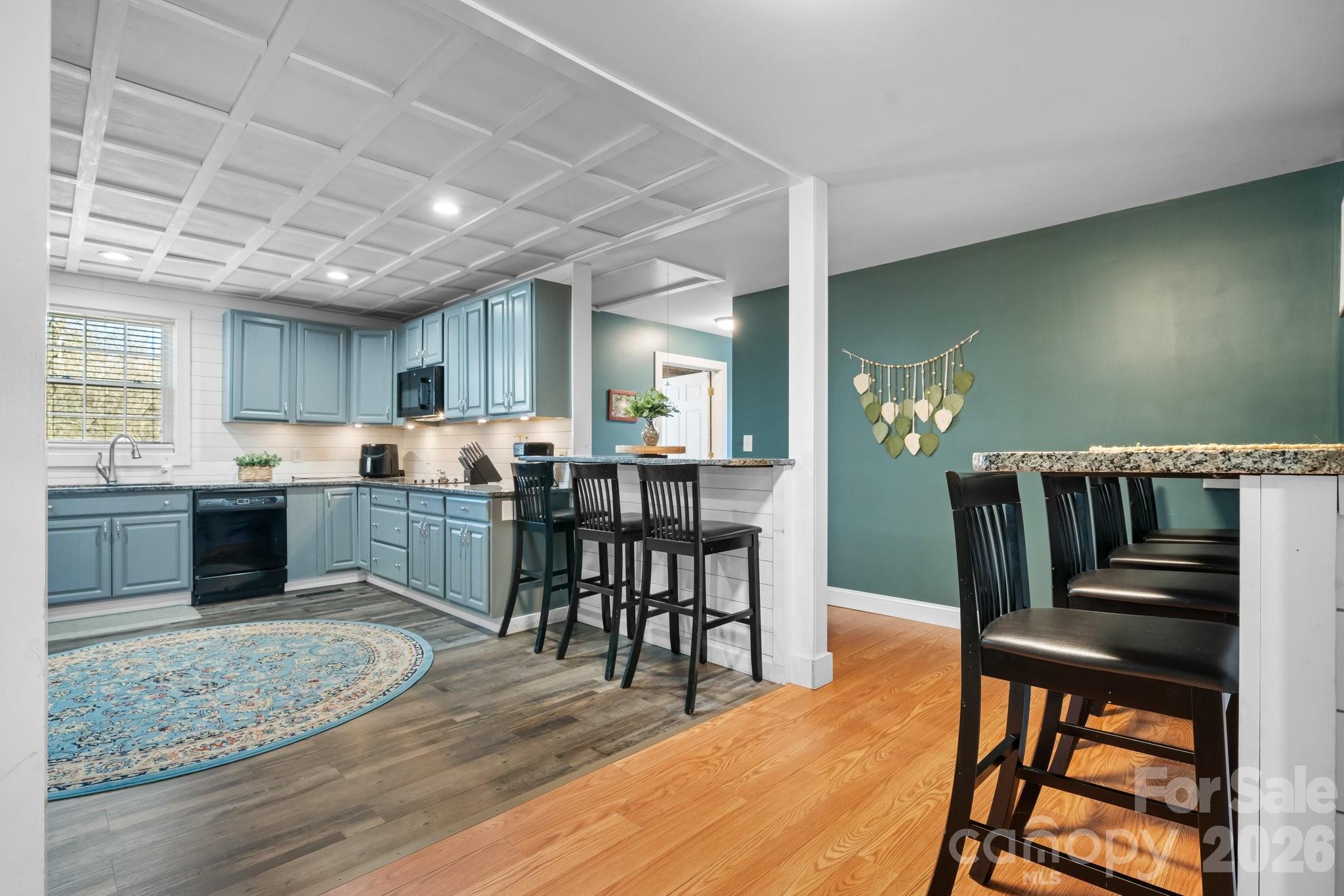 845 Linville Road, Mount Airy, NC - photo 7 of 30