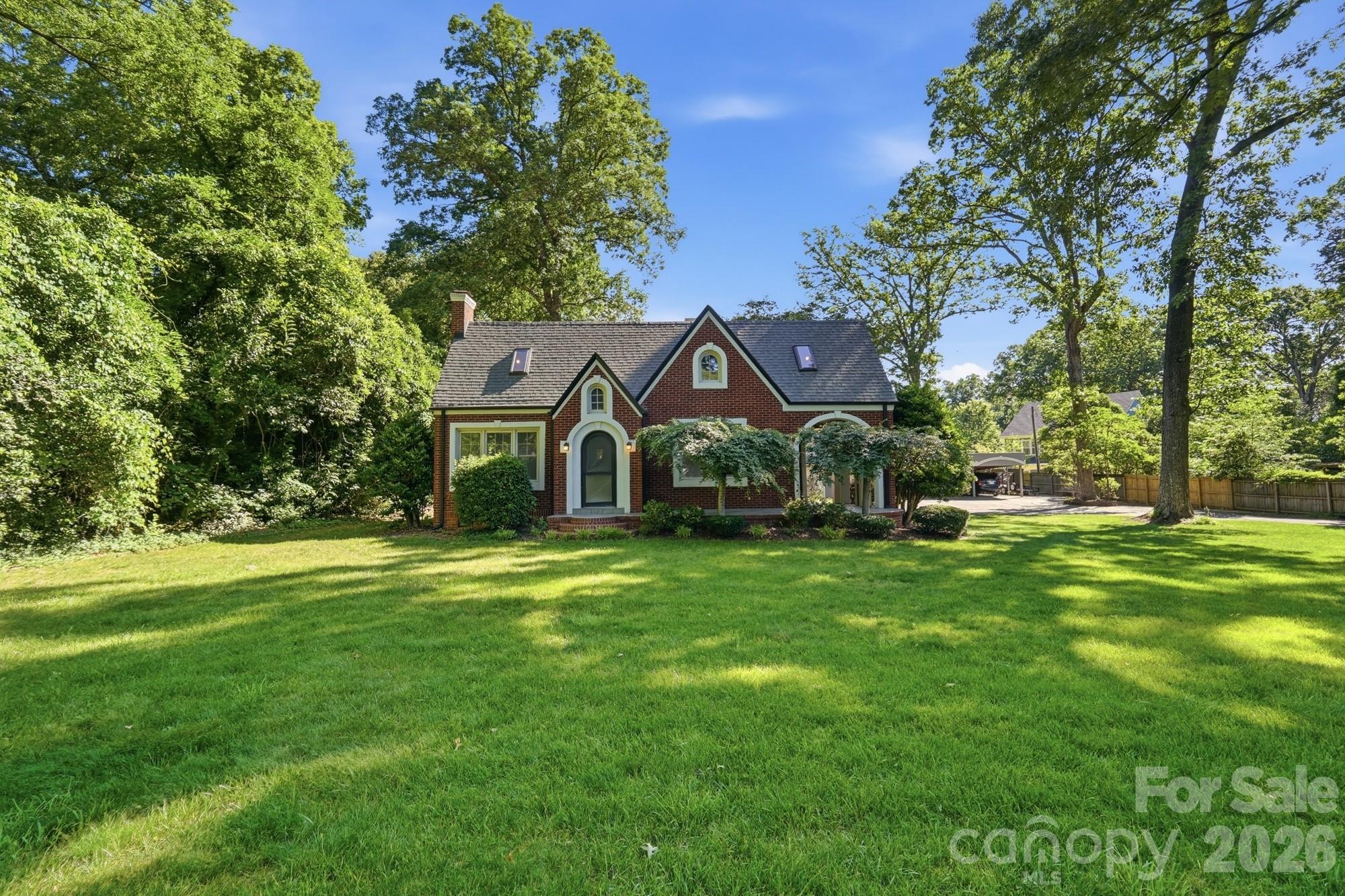Photo 2 of 1624 S New Hope Road, Gastonia, NC