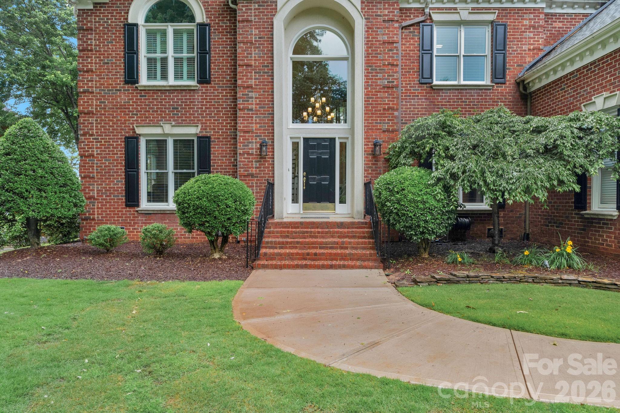 Photo 4 of 10514 Old Wayside Road, Charlotte, NC