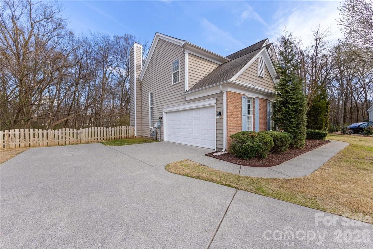 Photo 40 of 11143 Knight Castle Drive20, Charlotte, NC