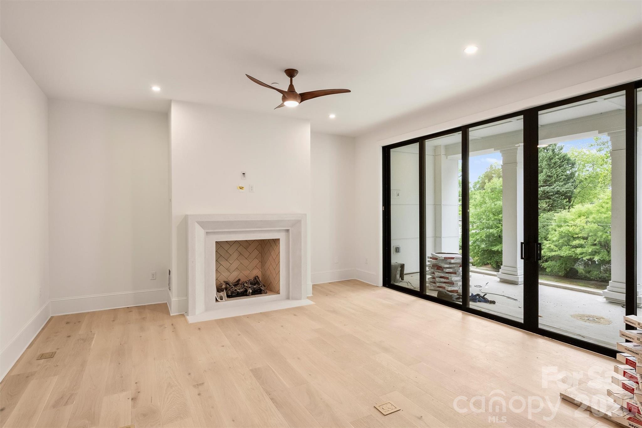 Photo 16 of 409 Queens Road201, Charlotte, NC