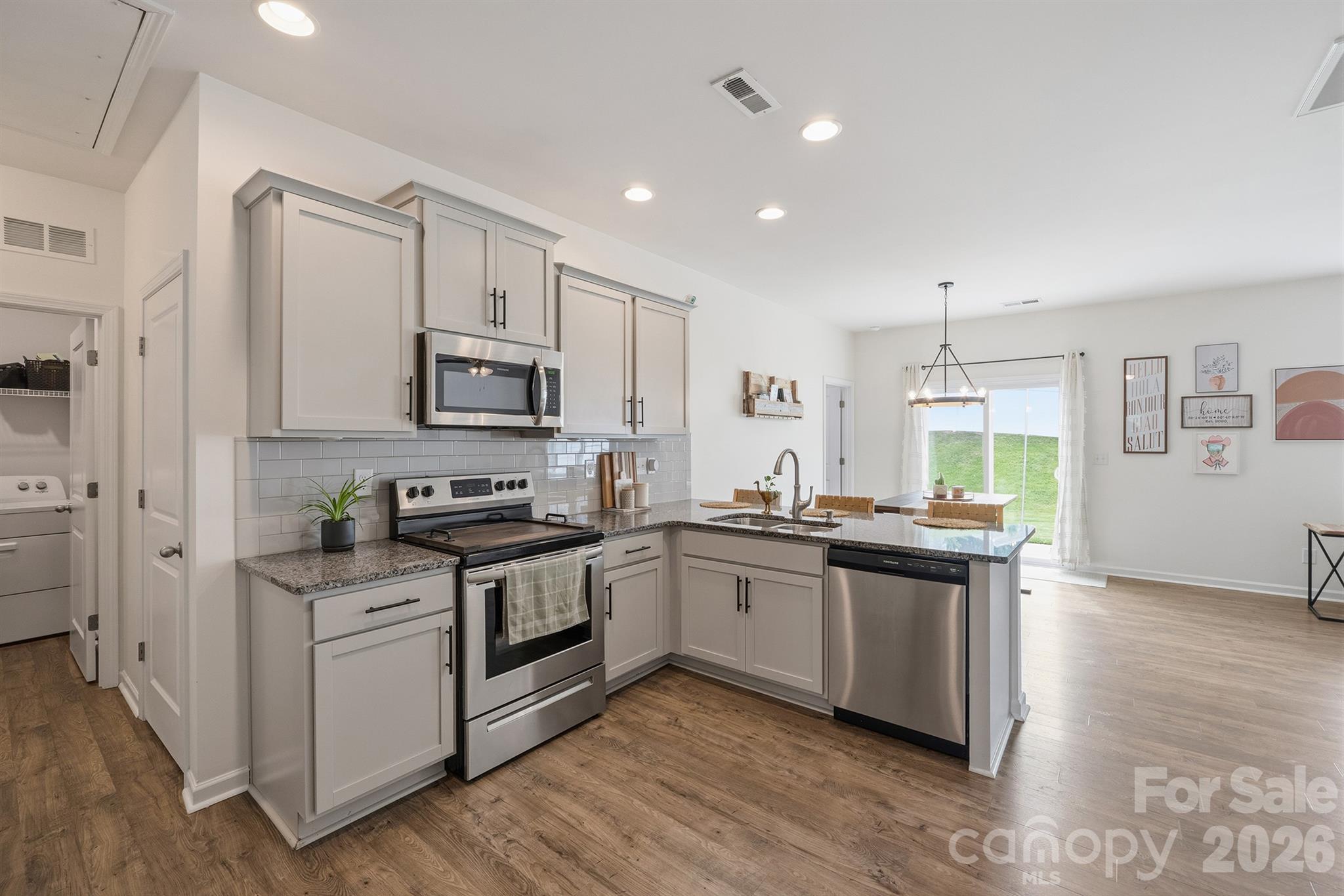 Photo 6 of 7004 Branch Fork Road, Charlotte, NC