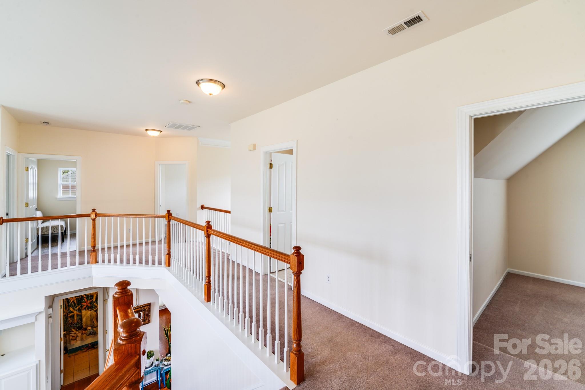 Photo 12 of 6227 Castlecove Road, Charlotte, NC