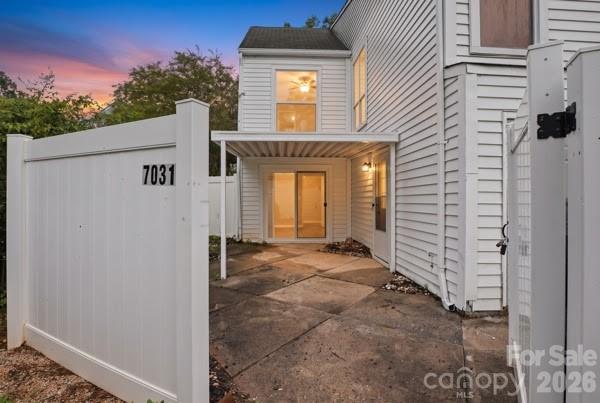 7031 Stonington Lane, Charlotte, NC
