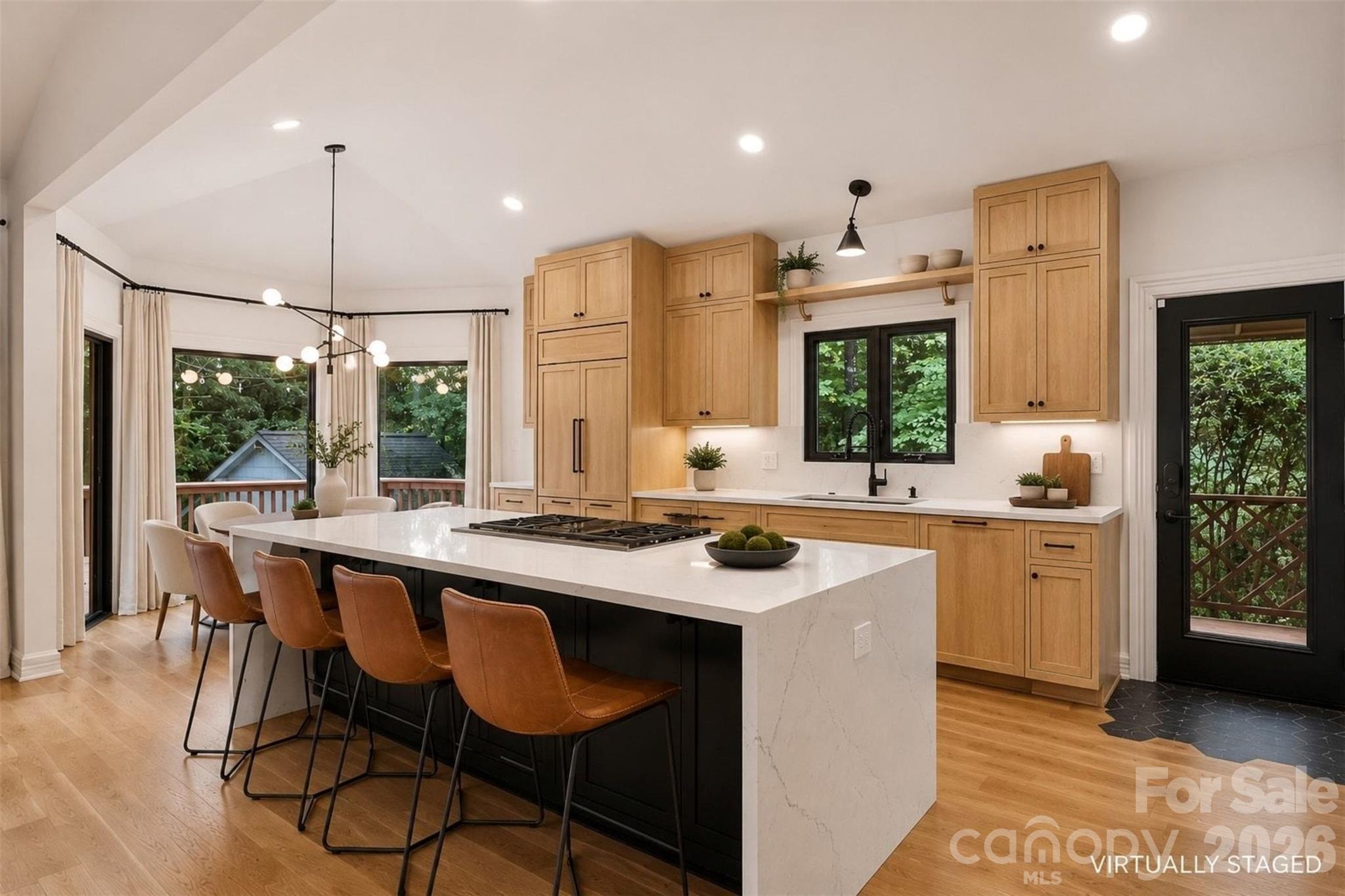 Home for sale at 5123 Randolph Road, Charlotte, NC — photo 9 of 44