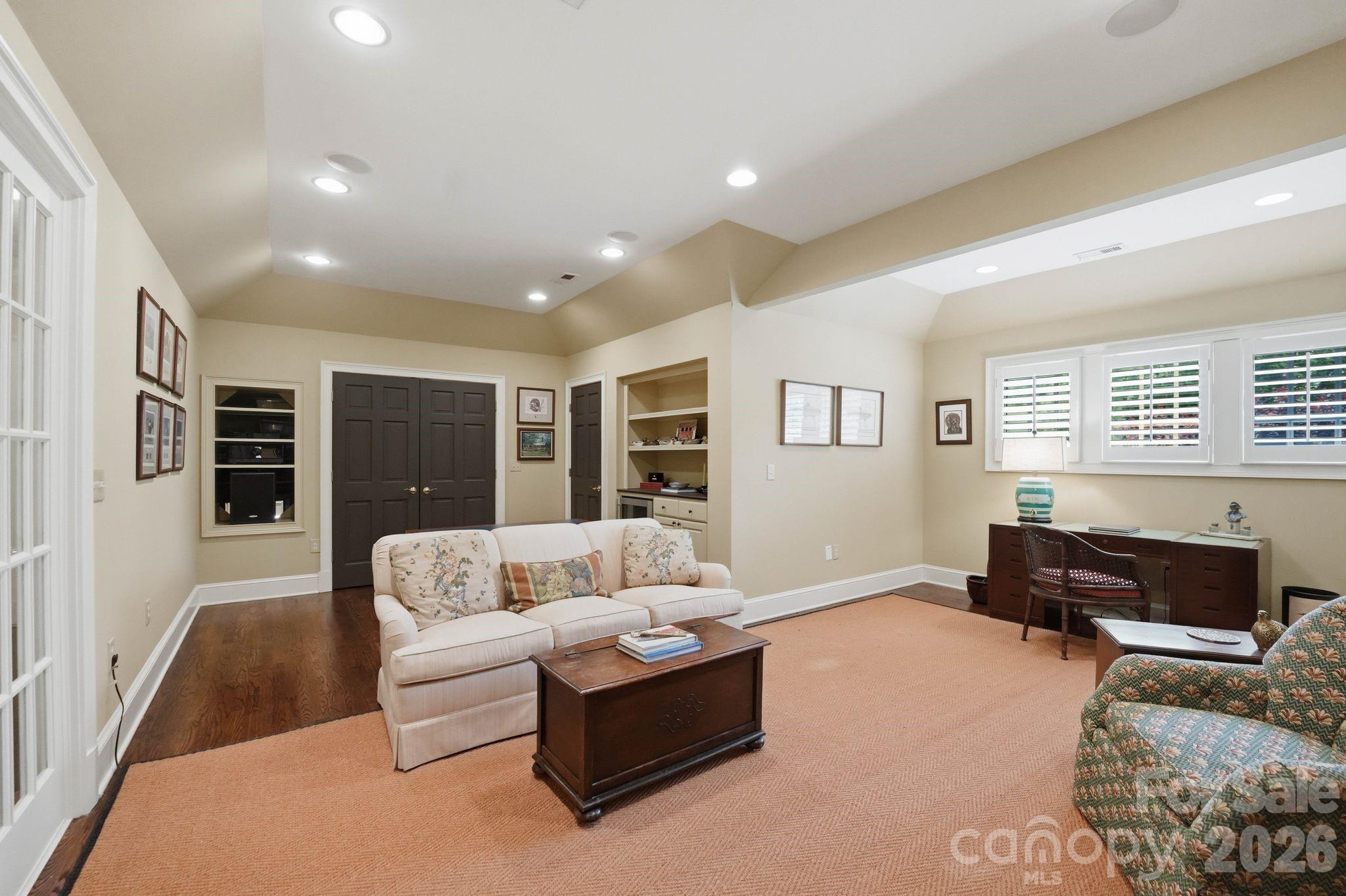 Photo 33 of 2618 Sheffield Crescent Court, Charlotte, NC