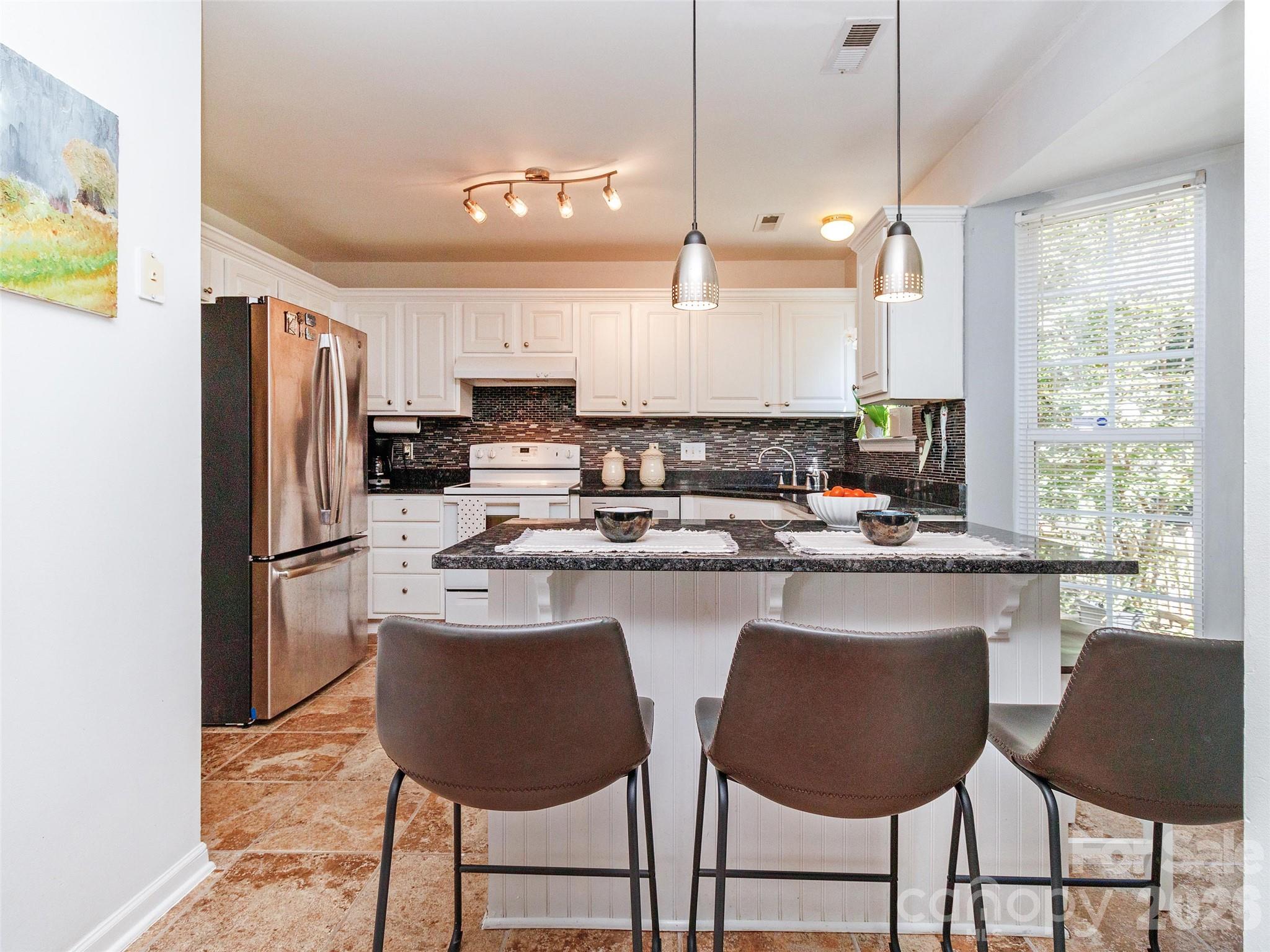 Photo 6 of 9901 Sweet Plum Drive, Charlotte, NC