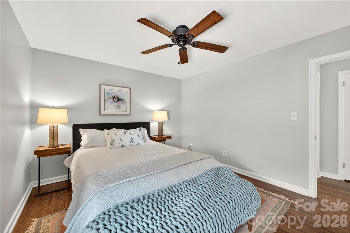 Photo 12 of 3425 Airlie Street, Charlotte, NC