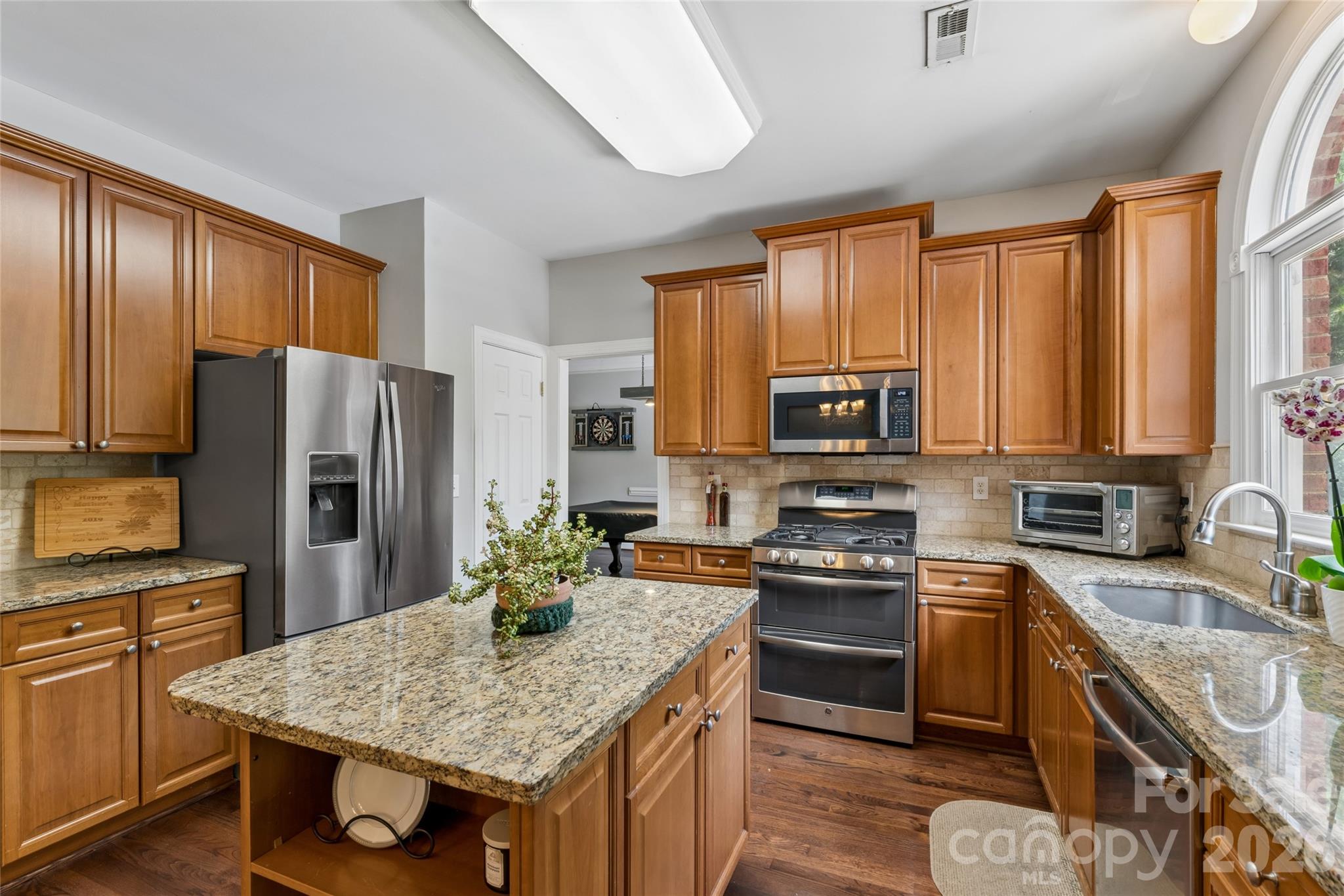 Photo 8 of 9034 Cambridge Green Drive, Charlotte, NC