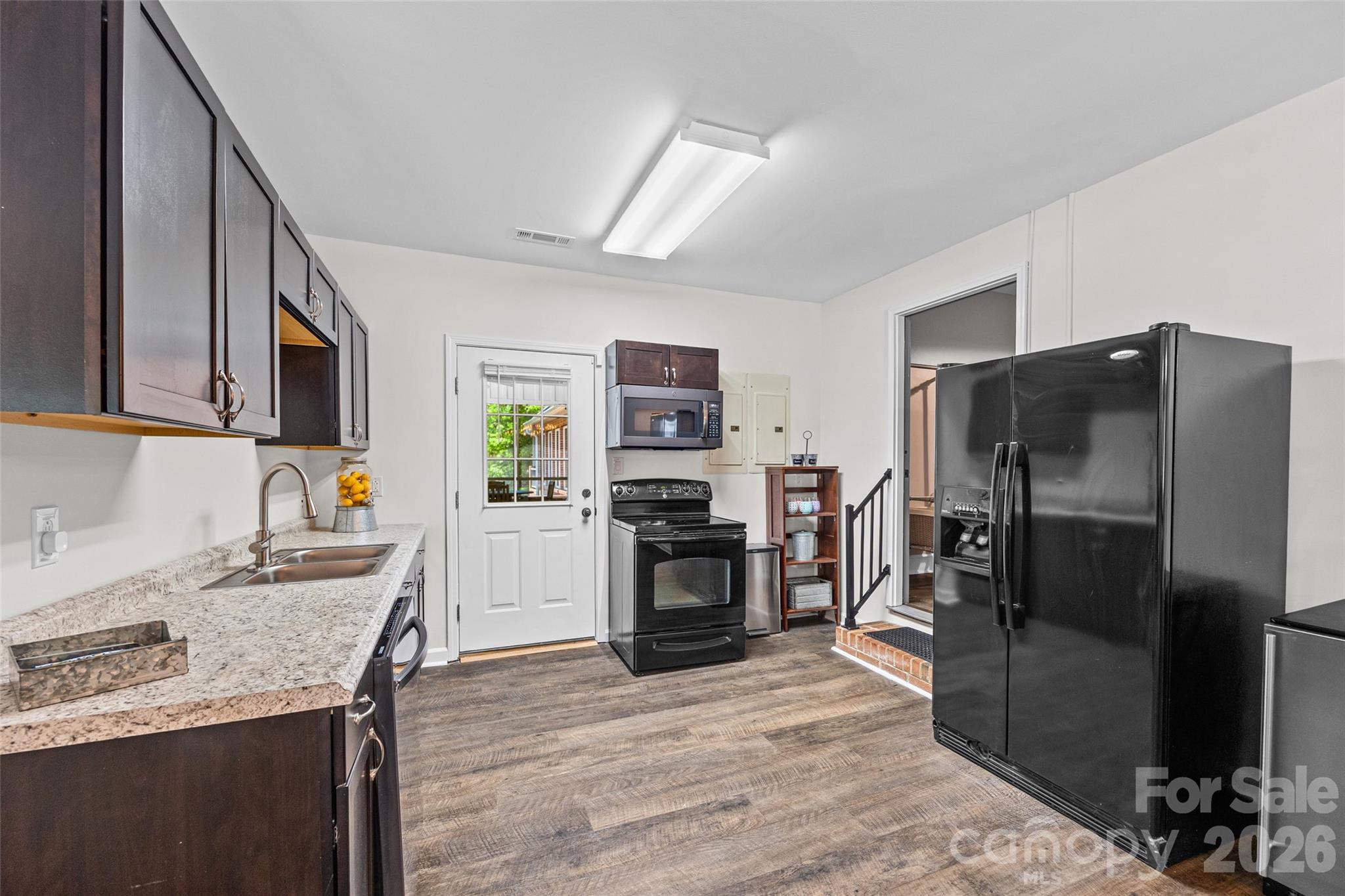16105 Langston Drive, Charlotte, NC - photo 29 of 49