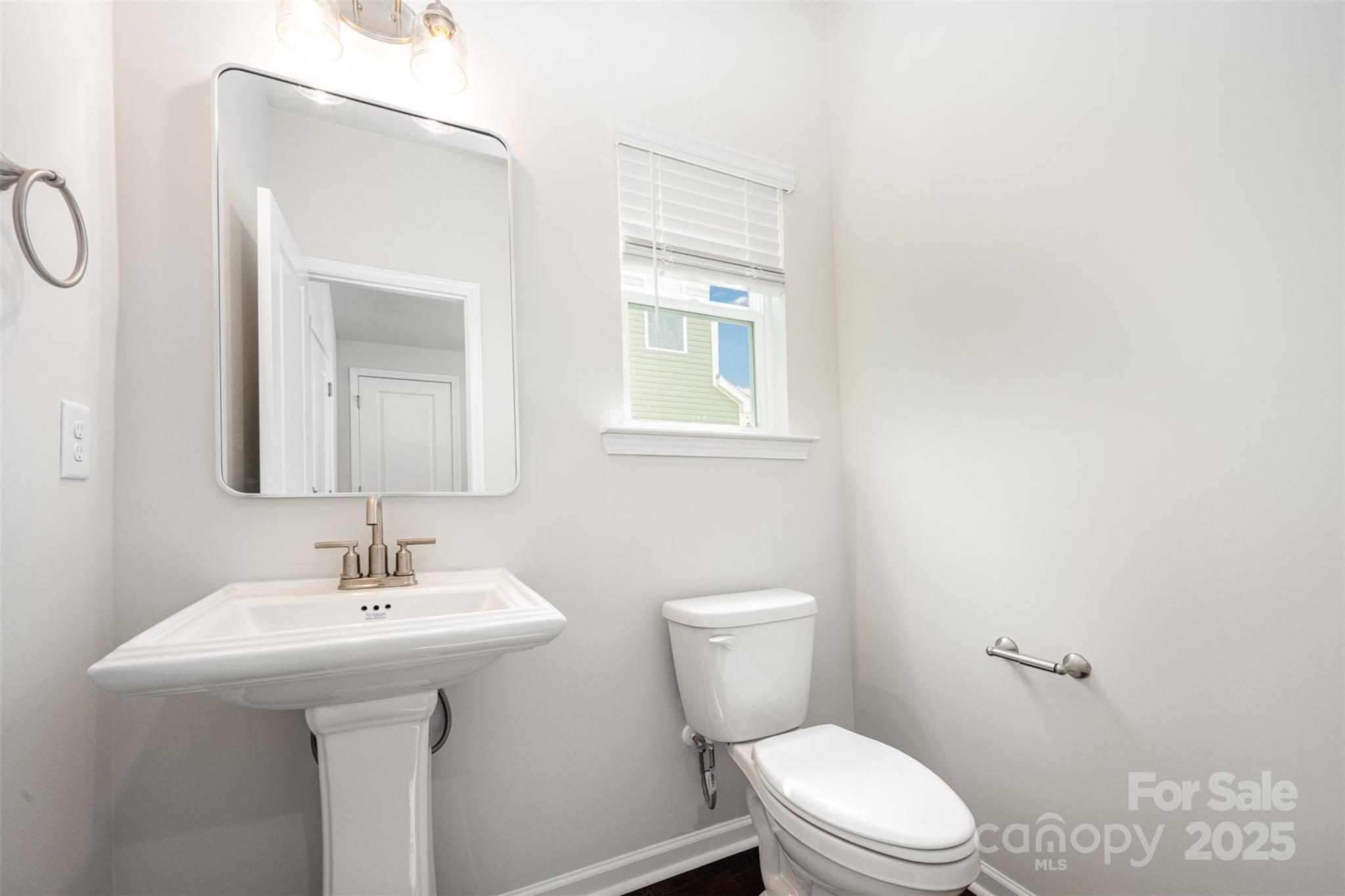 Photo 8 of 1209 Cathey Road, Charlotte, NC