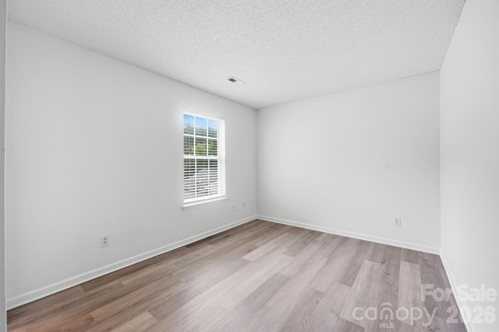 Home for sale at 5423 Starflower Drive, Charlotte, NC — photo 24 of 46