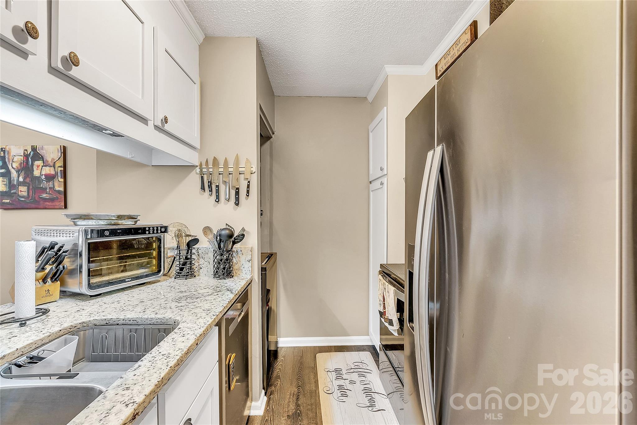 Photo 13 of 8073 Charter Oak Lane, Charlotte, NC