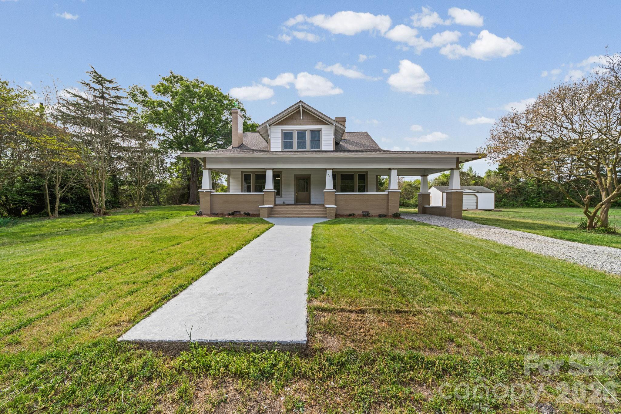 511 W Passaic Street, Peachland, NC - photo 3 of 48