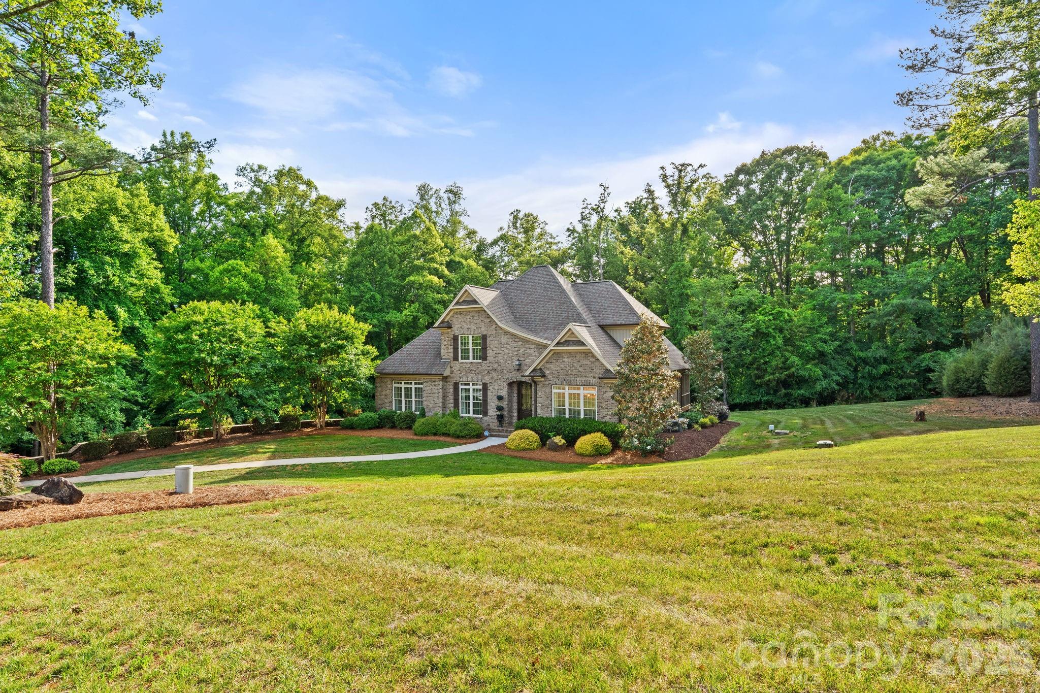 8050 Windswept Drive, Belews Creek, NC - photo 3 of 48