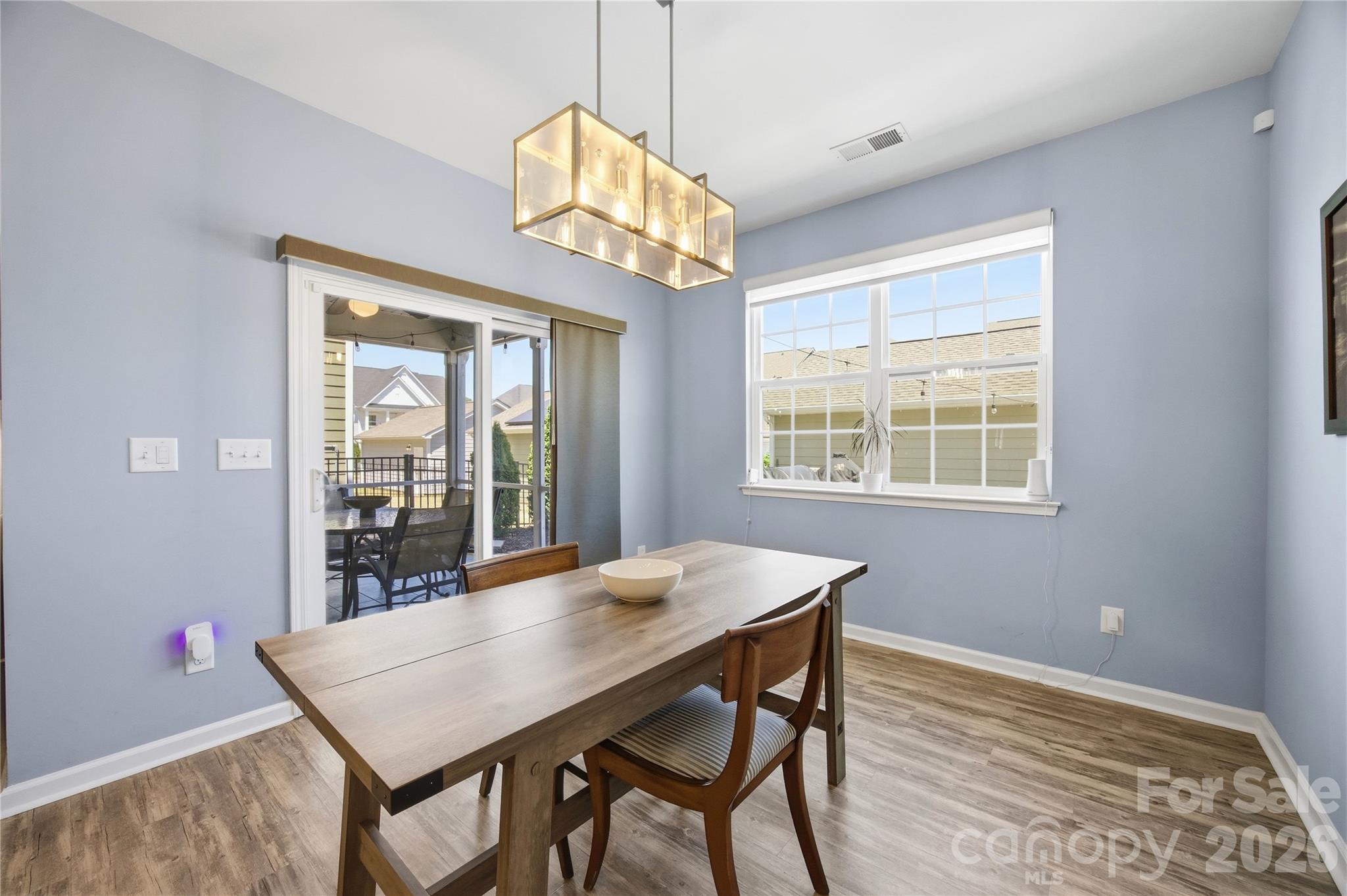 8113 Cornhill Avenue, Charlotte, NC - photo 3 of 35