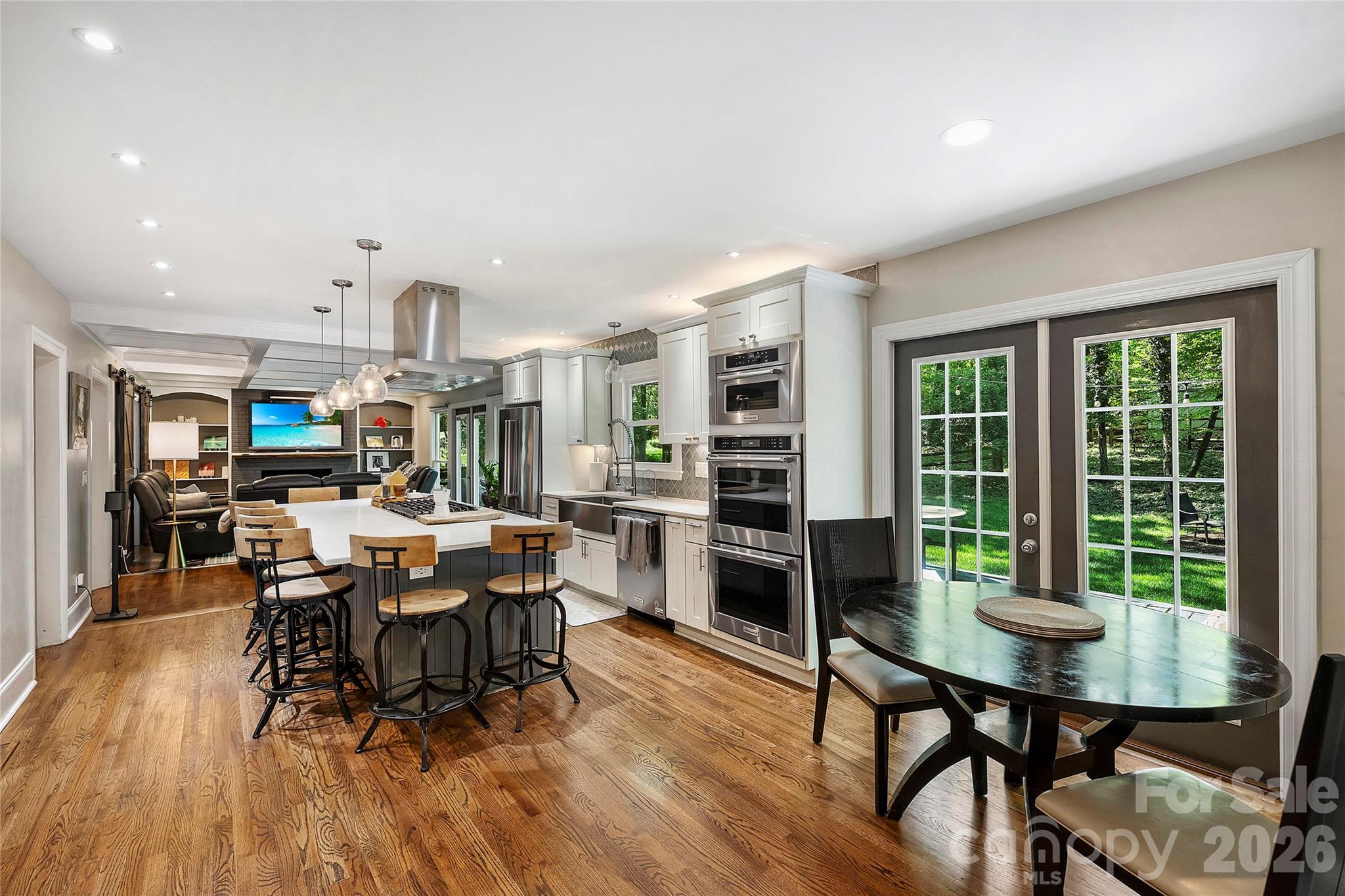 Photo 10 of 5525 Lancelot Drive, Charlotte, NC