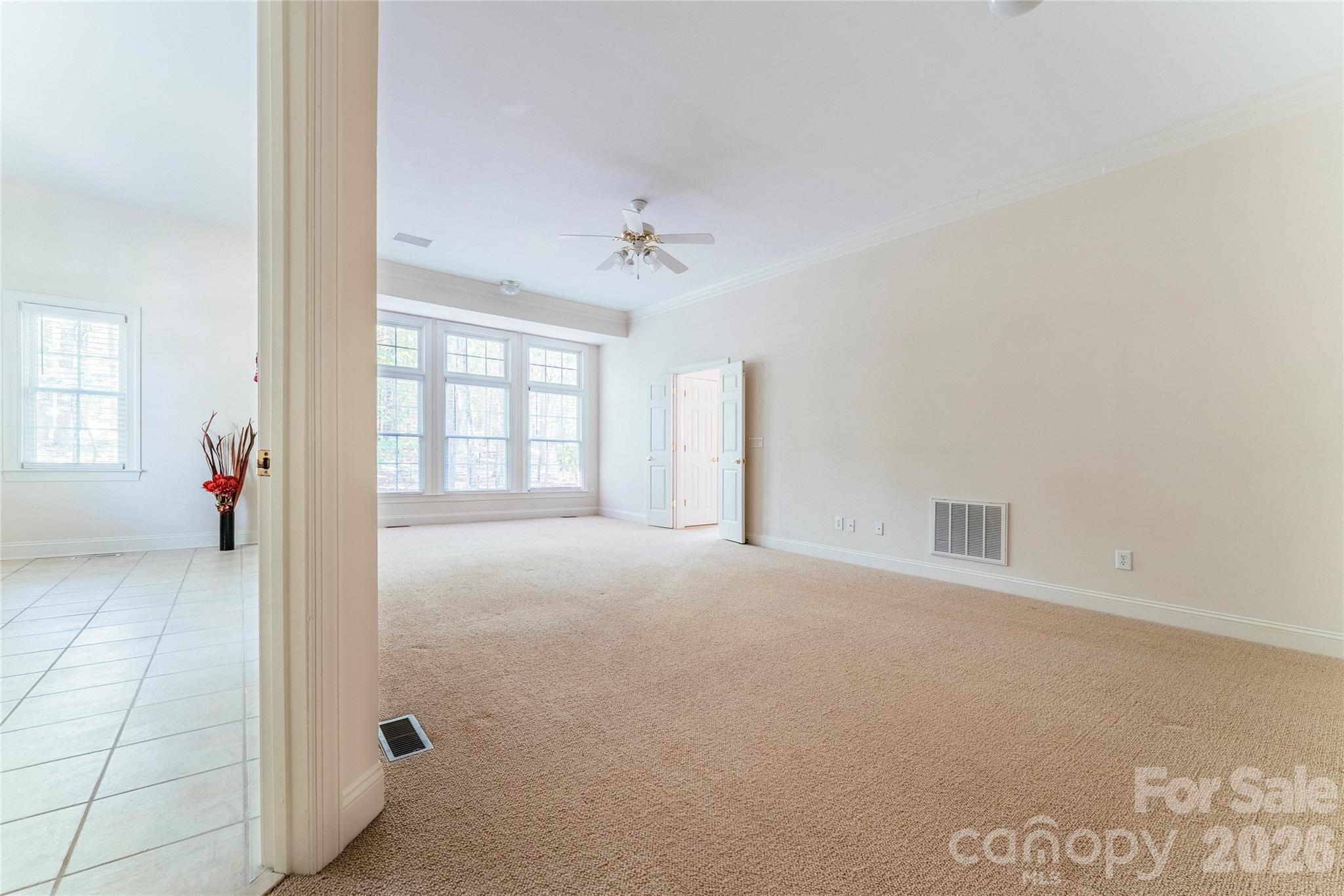Photo 18 of 9425 Briarwick Lane, Charlotte, NC