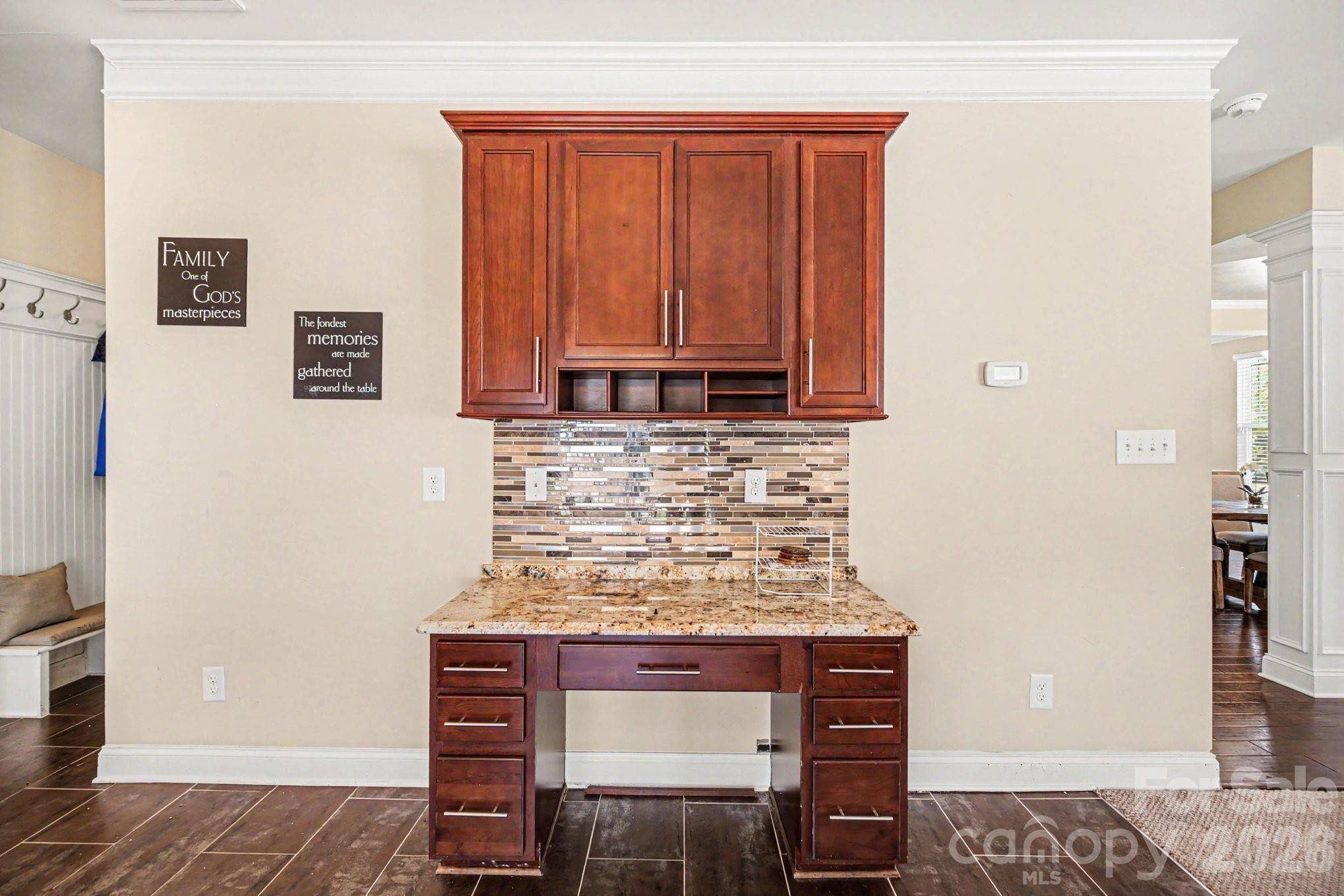 2506 Copperleaf Court, High Point, NC - photo 11 of 37