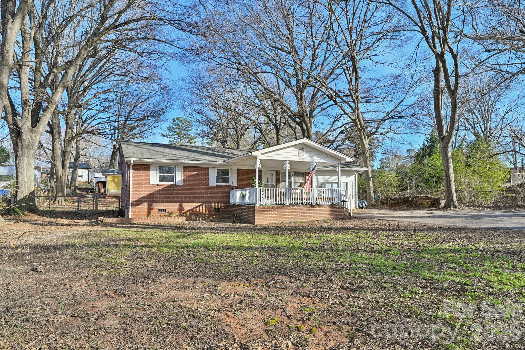 Photo 3 of 5075 Lewis Road, Gastonia, NC