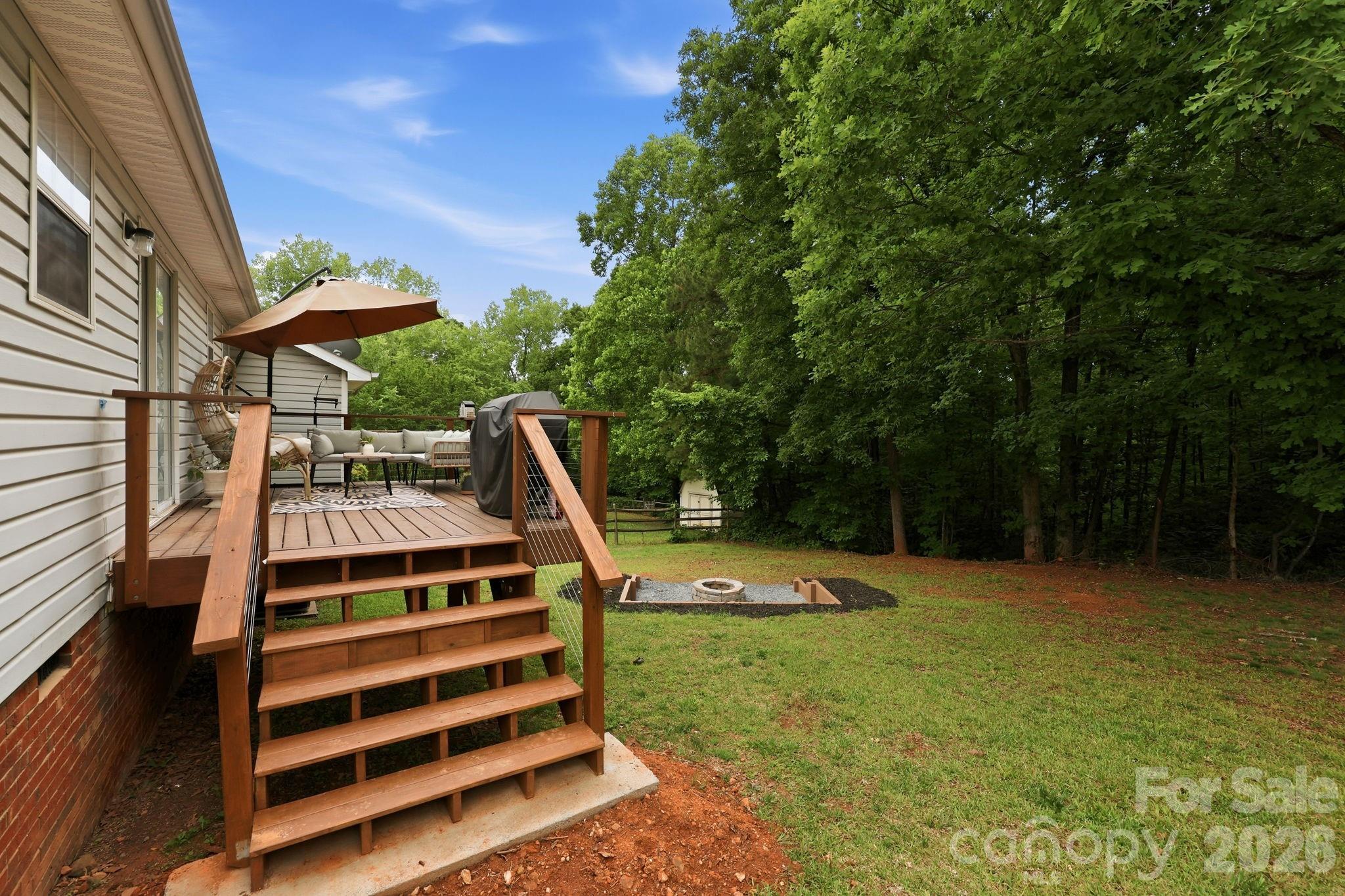 Photo 26 of 1221 Capps Hollow Drive, Charlotte, NC