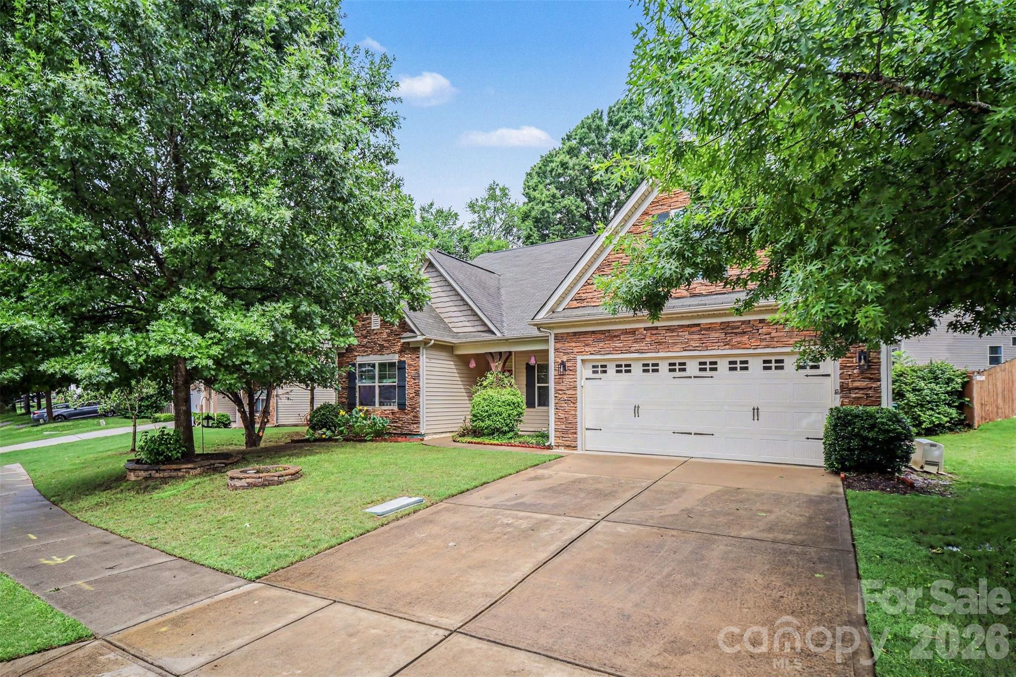 Photo 19 of 10718 Cove Point Drive, Charlotte, NC