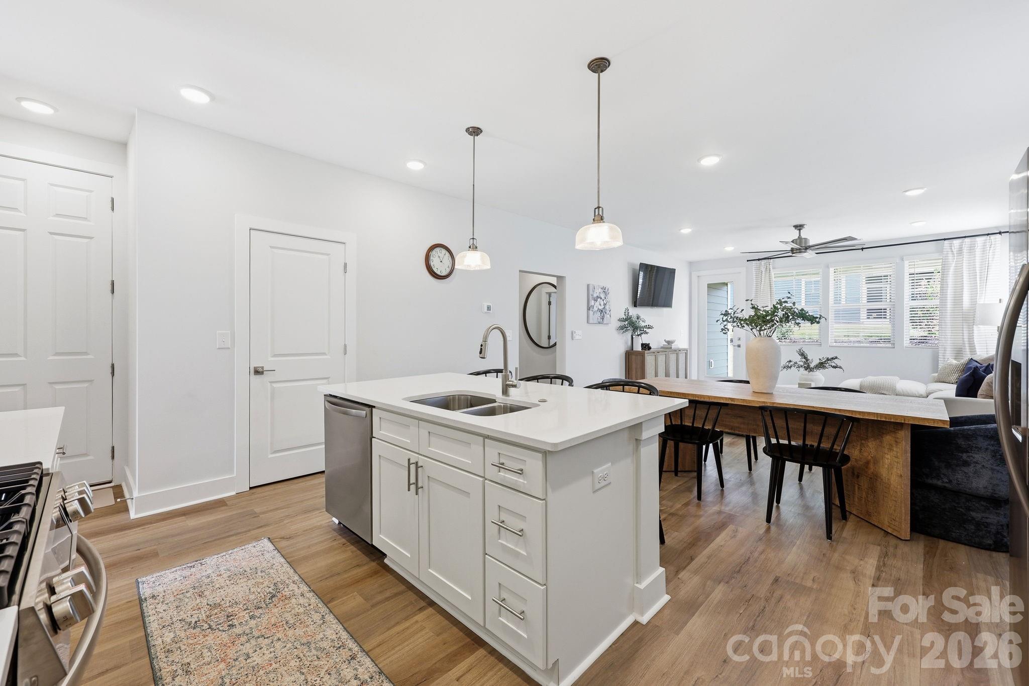 8609 Chagrin Drive, Cornelius, NC - photo 15 of 47