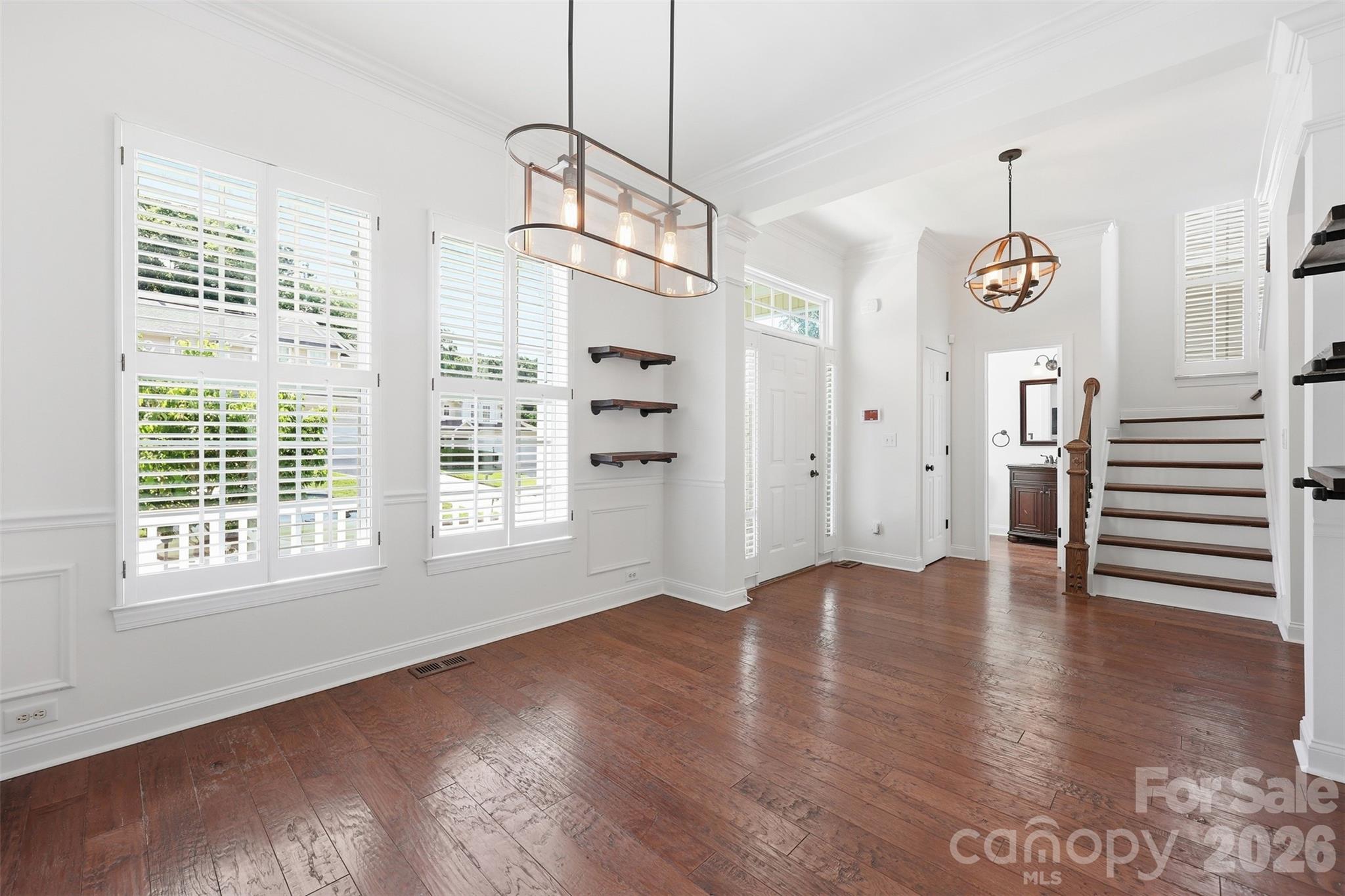 Home for sale at 6832 Charter Hills Road, Charlotte, NC — photo 2 of 28