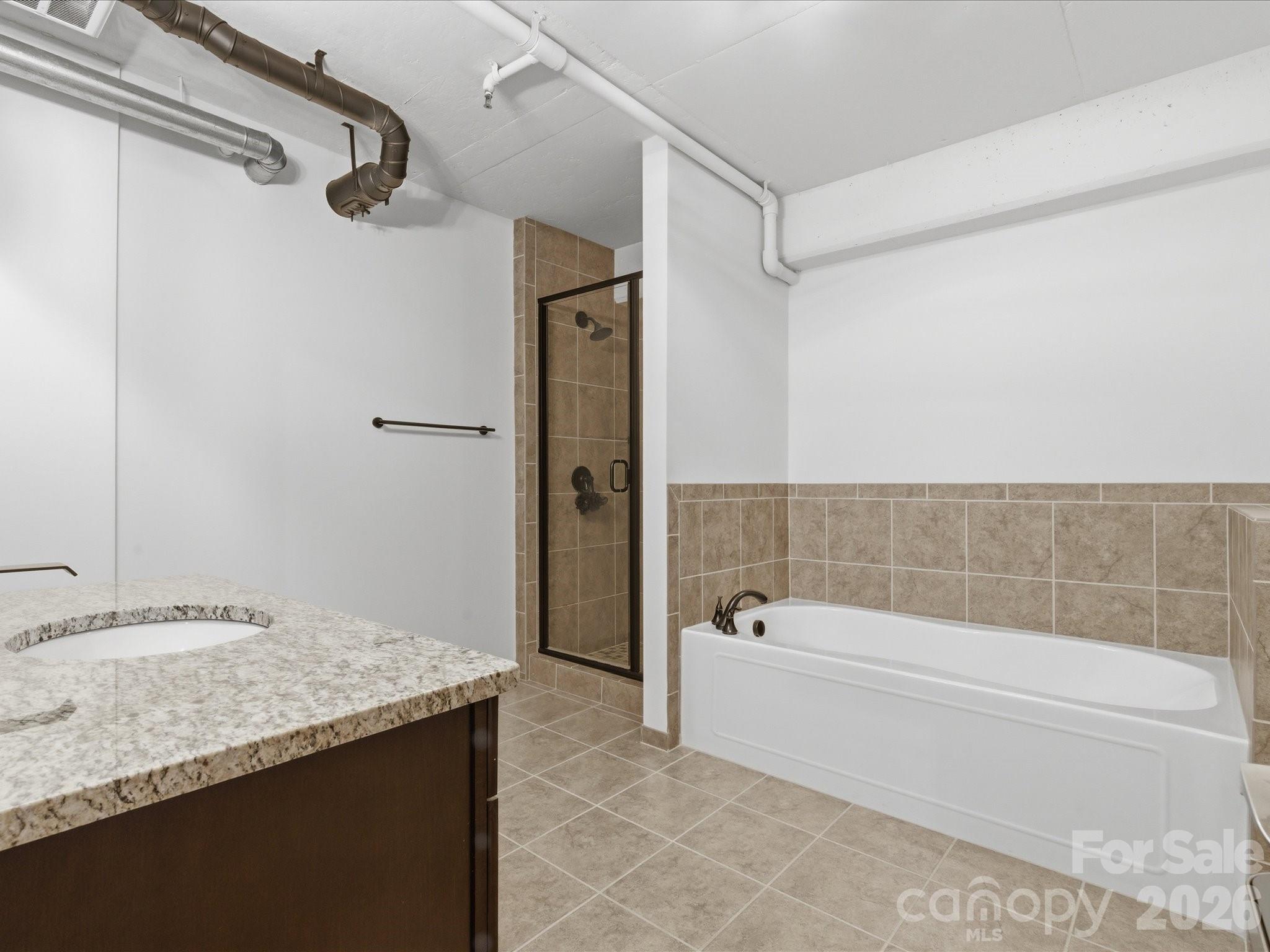 Photo 20 of 715 N Graham Street502, Charlotte, NC