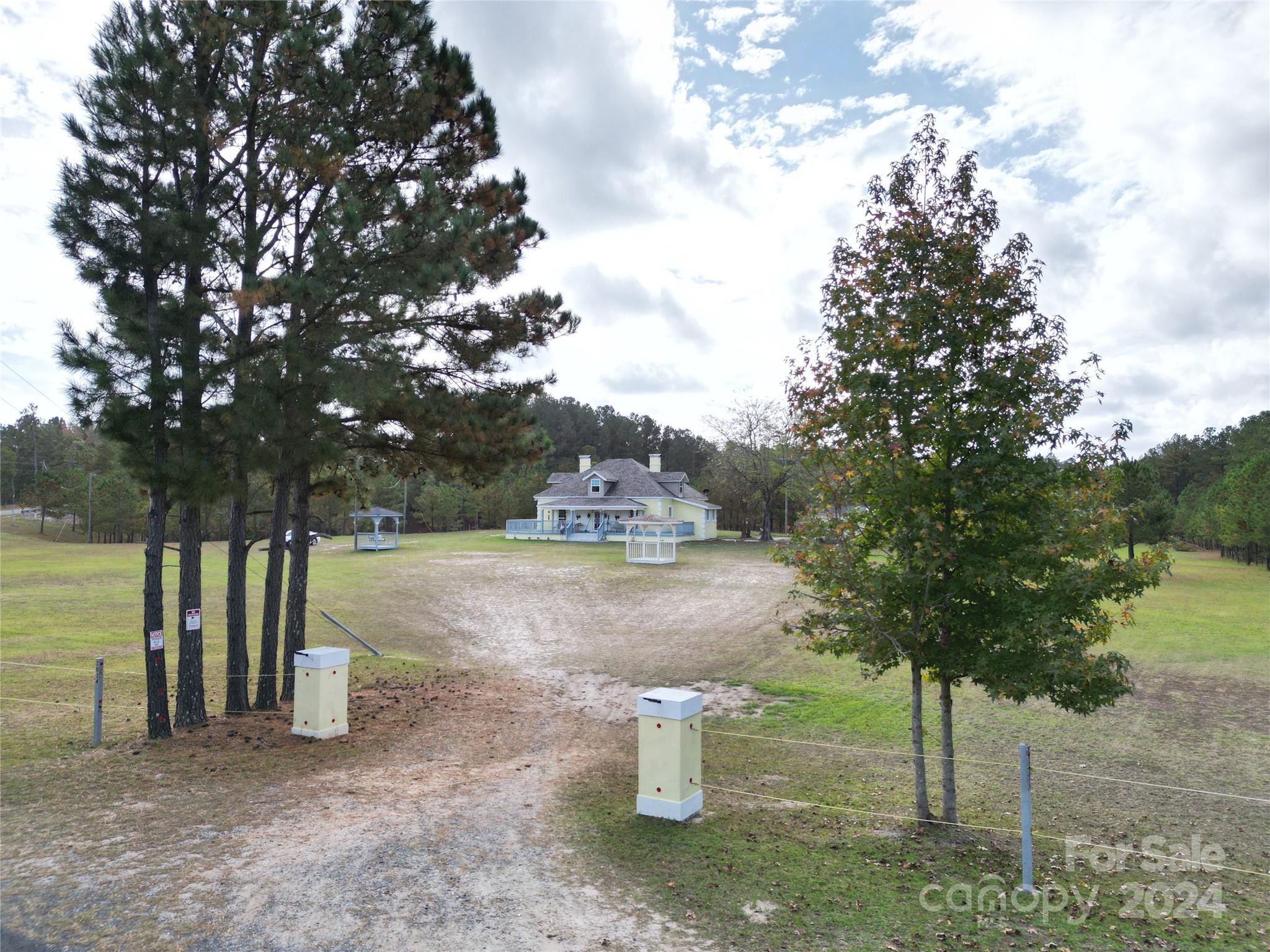 Photo 3 of 2034 Haileys Ferry Road, Lilesville, NC