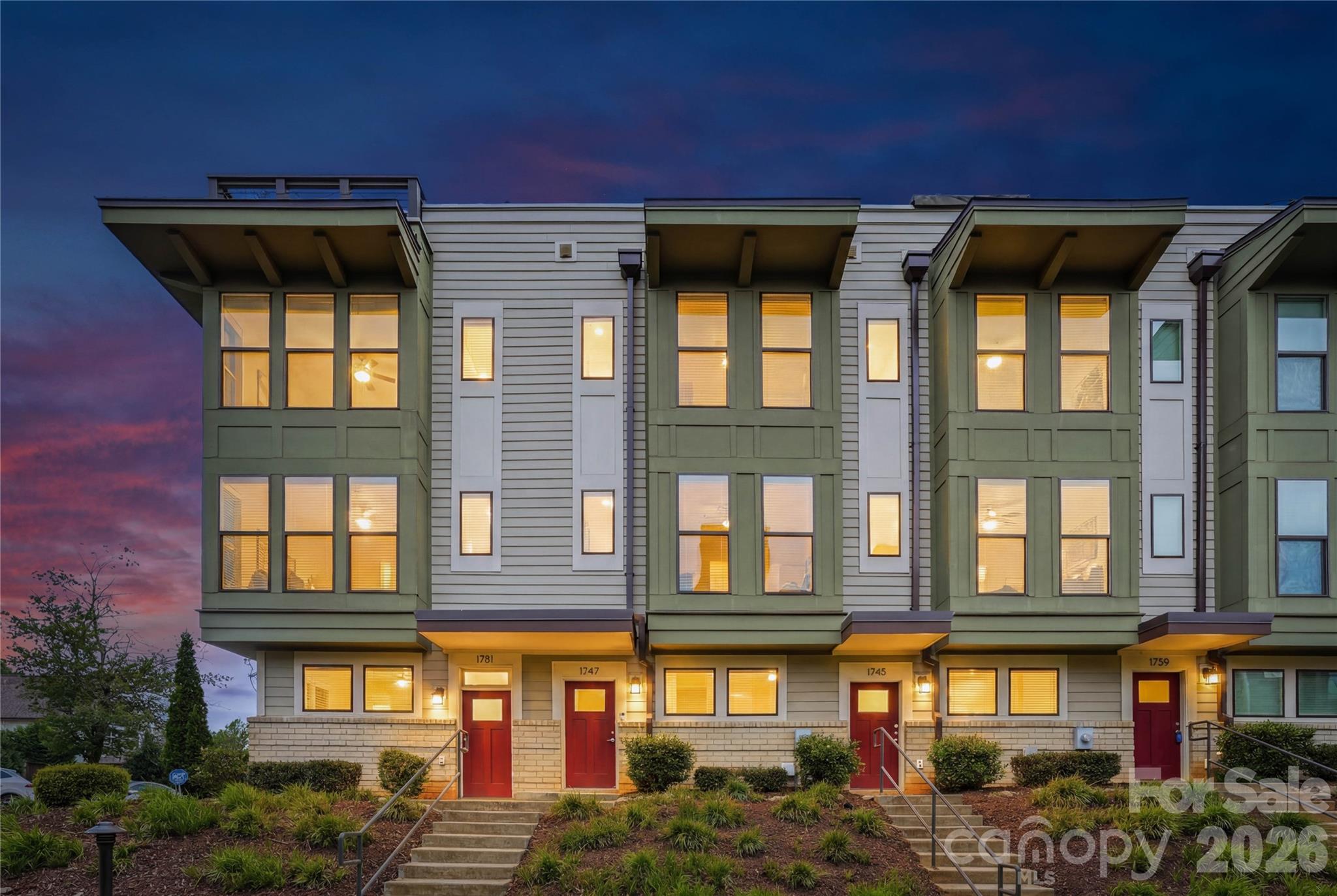 Home for sale at 1747 Cannon View Lane, Charlotte, NC — photo 1 of 32