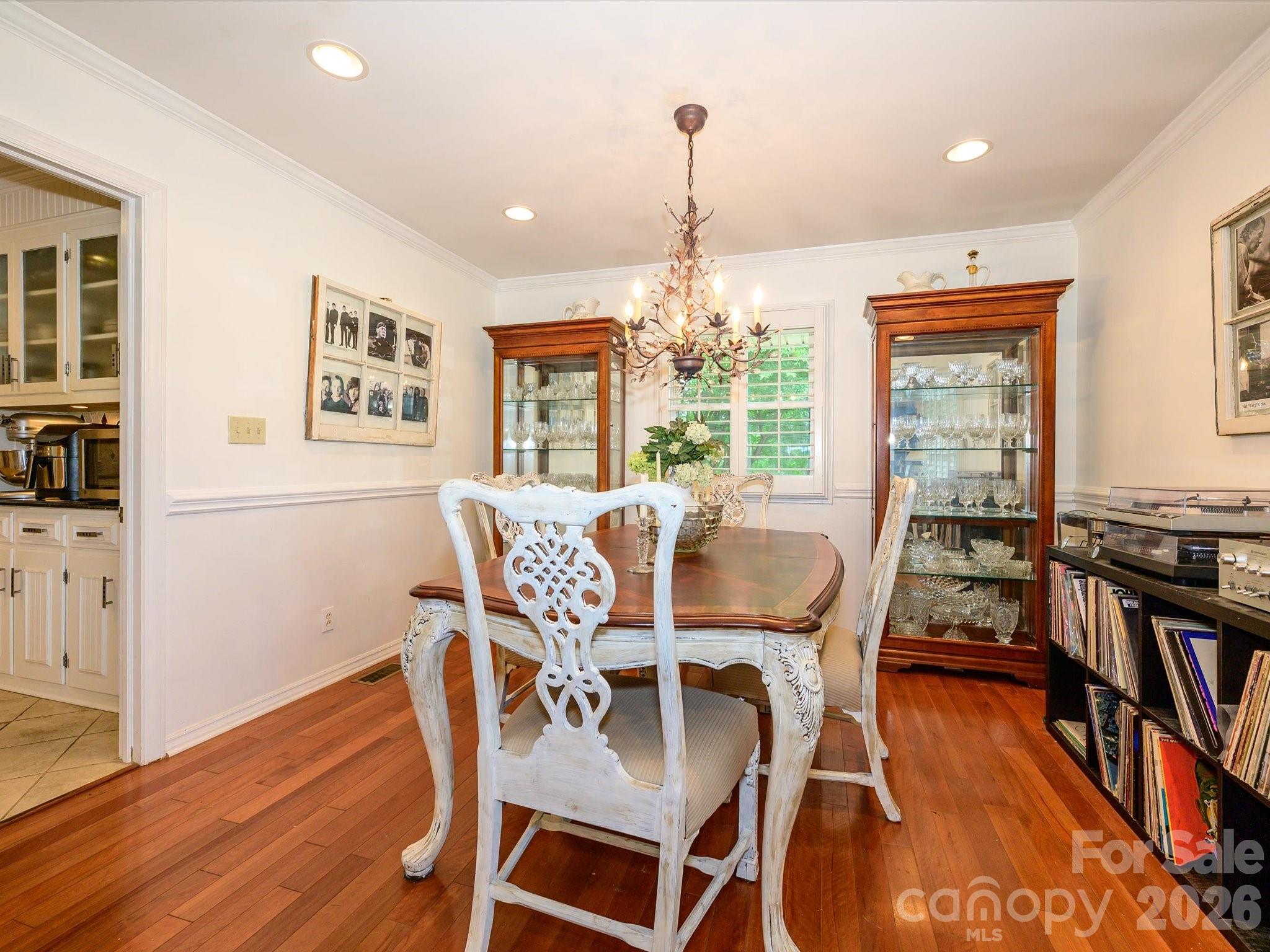 Photo 9 of 1300 Bevis Drive, Charlotte, NC
