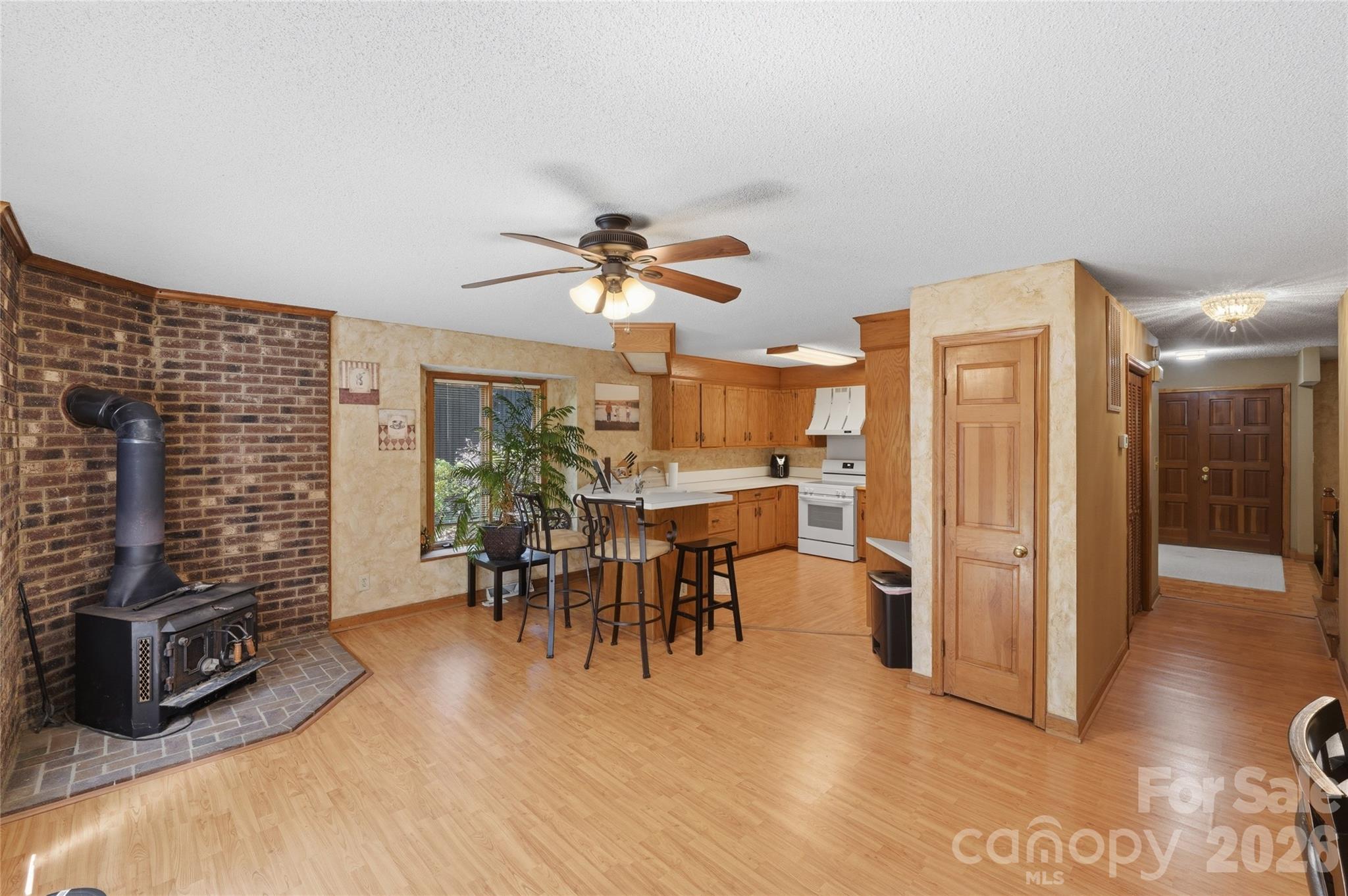 Photo 17 of 7040 Summer Place, Charlotte, NC