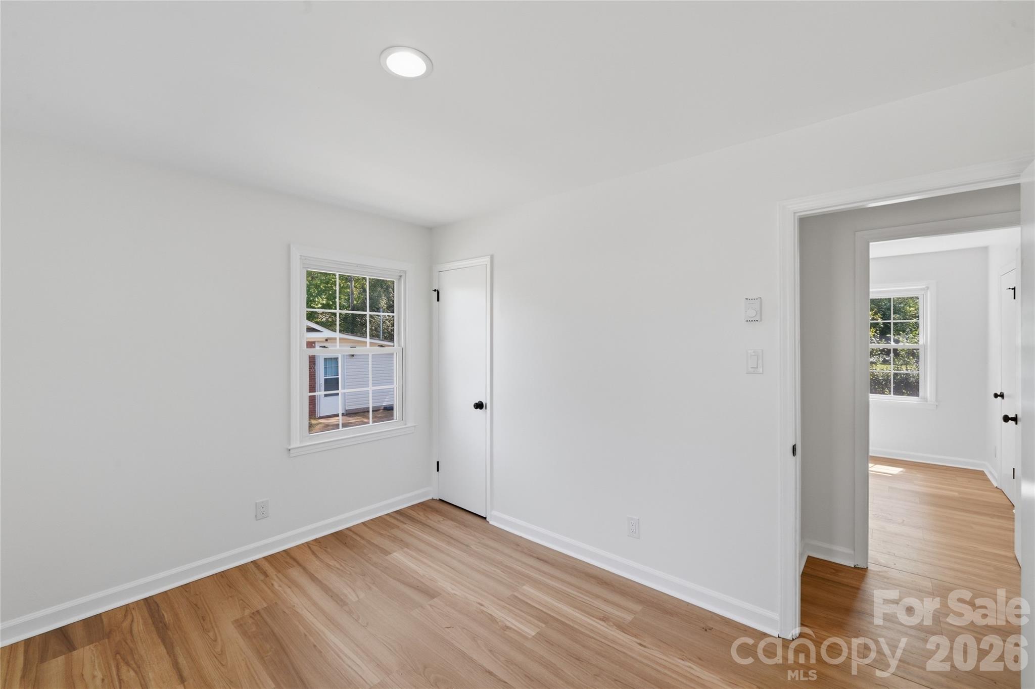 Photo 25 of 5906 Whitingham Drive, Charlotte, NC